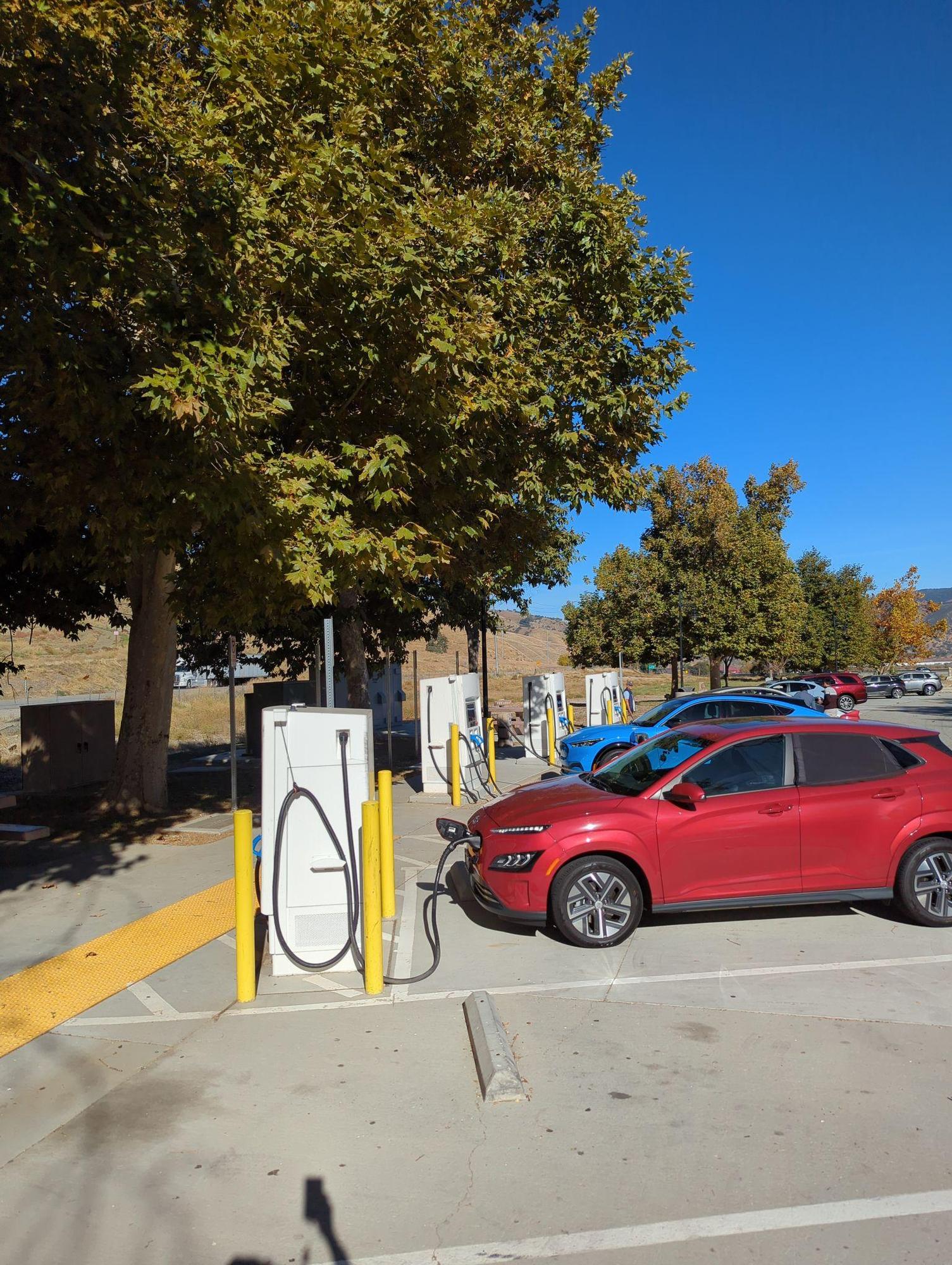 Tejon Pass Rest Area - Southbound | Lebec, CA | EV Station