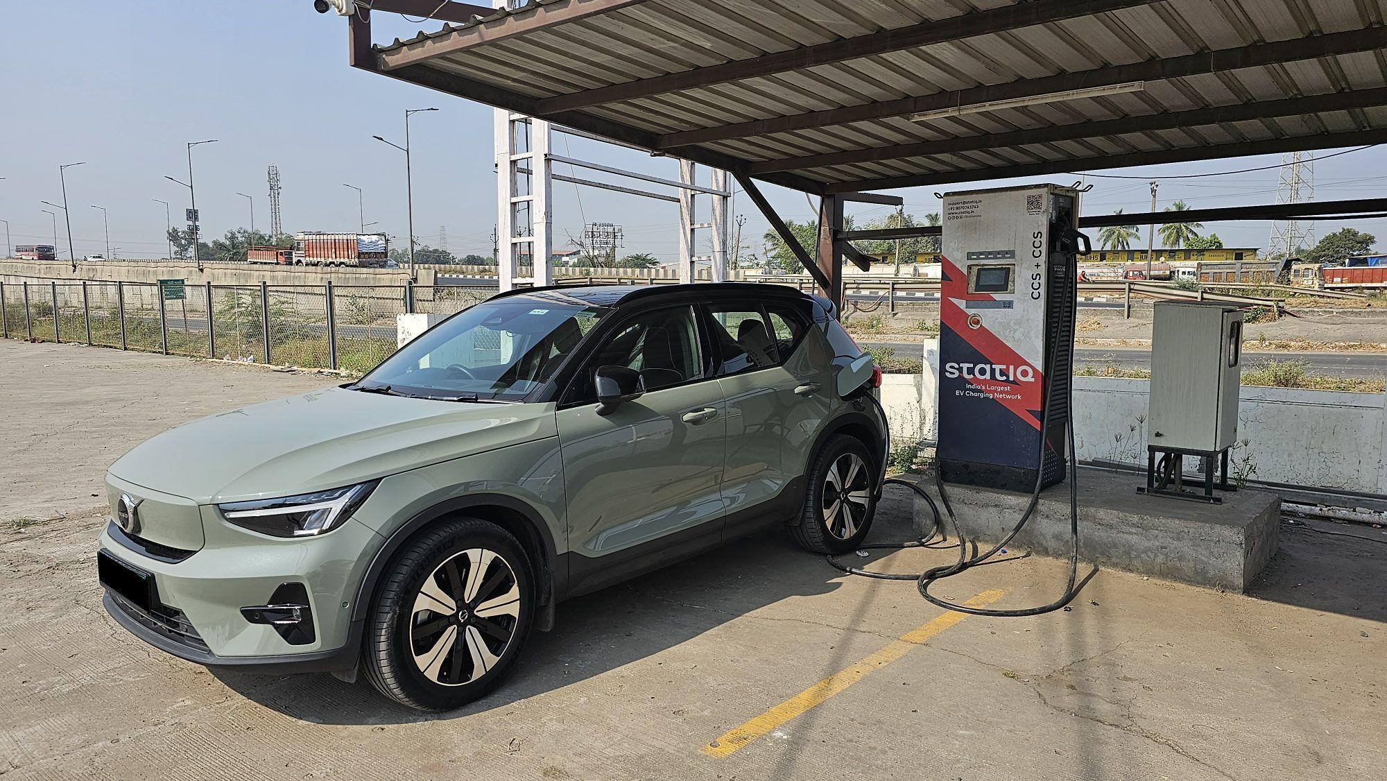 Honest Restaurant- Statiq - SR Charging Stations 60 KW | Kosamba | EV ...