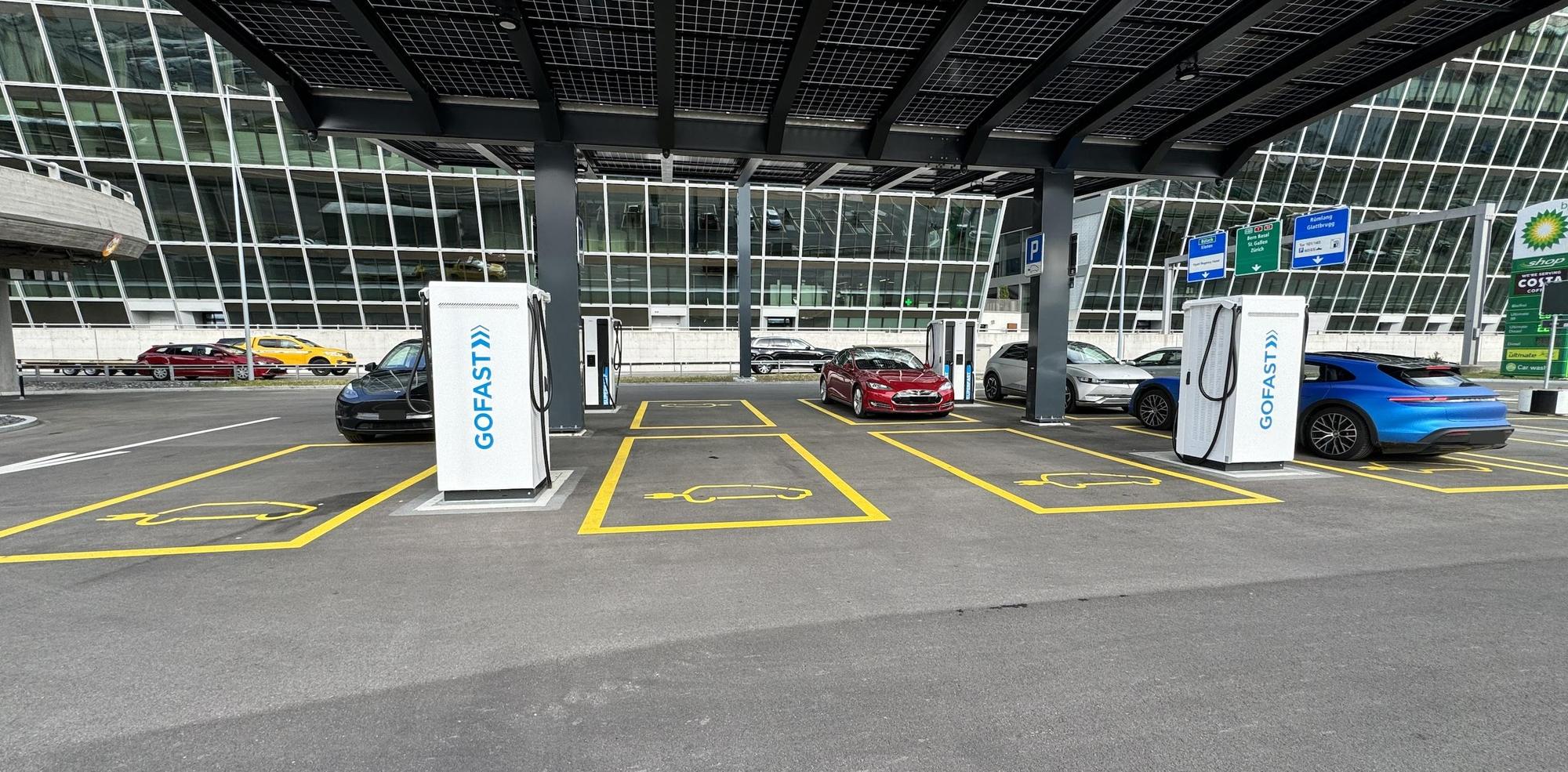 GOFAST Zurich Airport | Kloten, ZH | EV Station