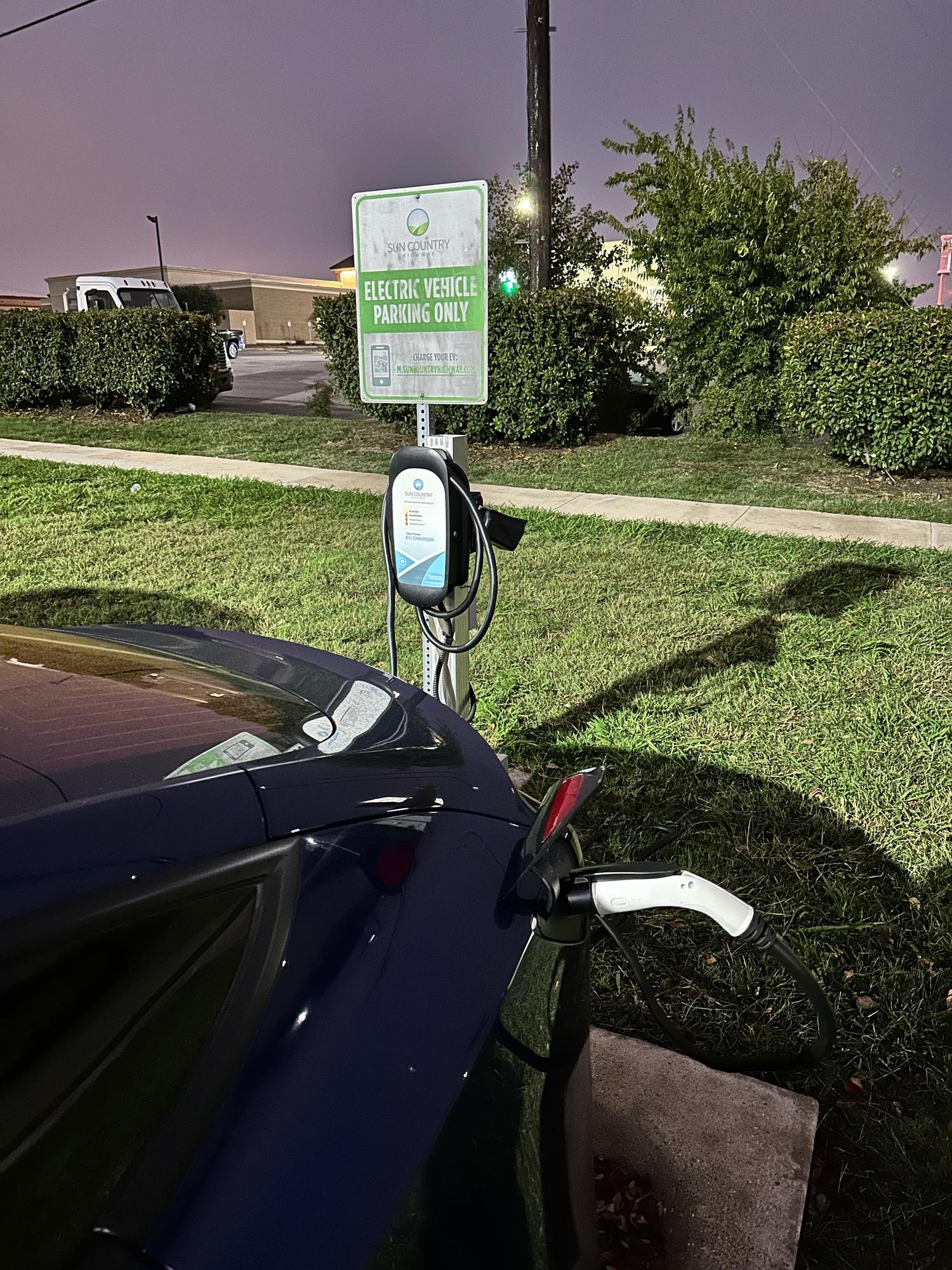 Best Western Plus | Killeen, TX | EV Station