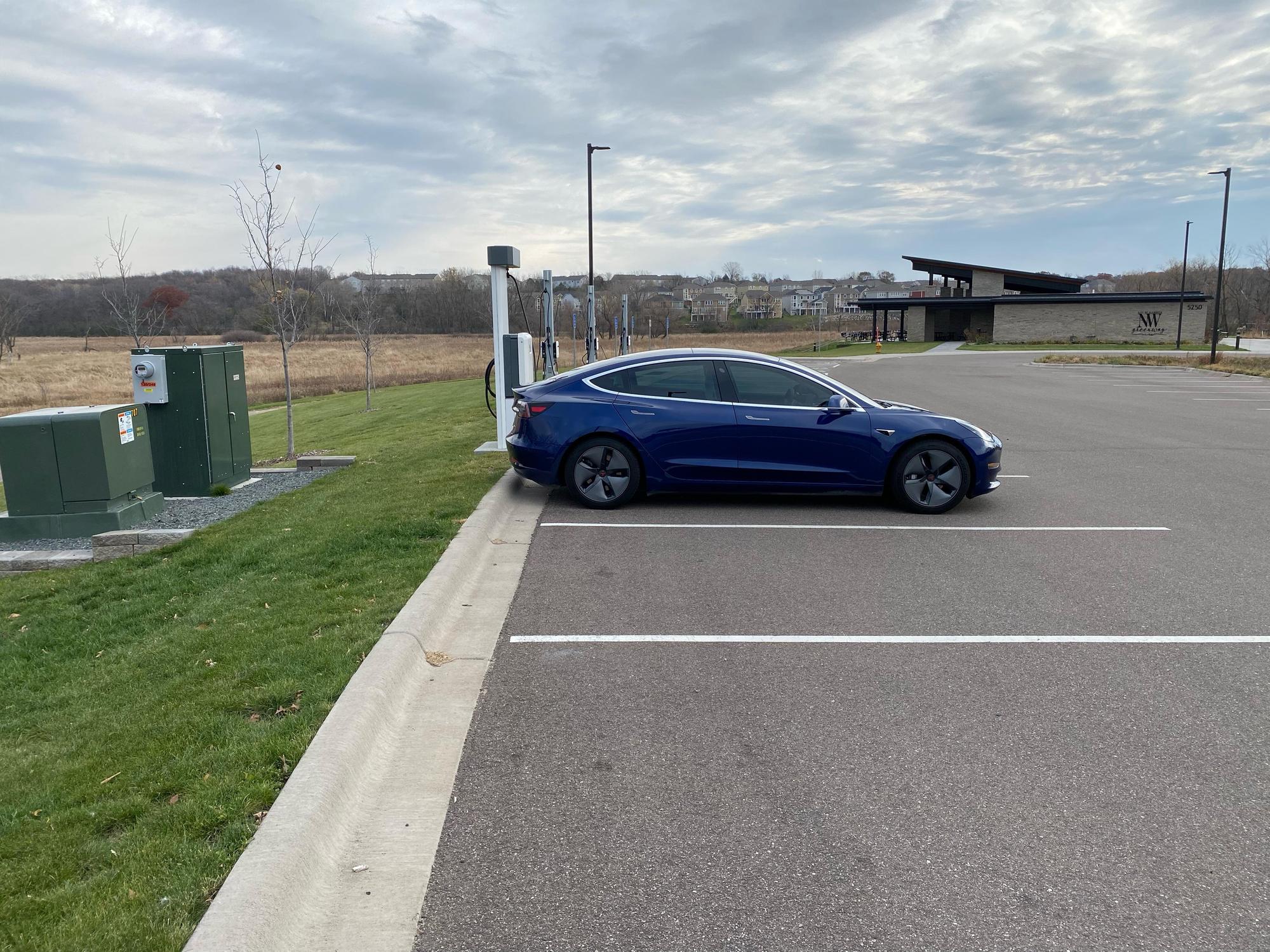 Northwest Greenway Pavilion | Plymouth, MN | EV Station