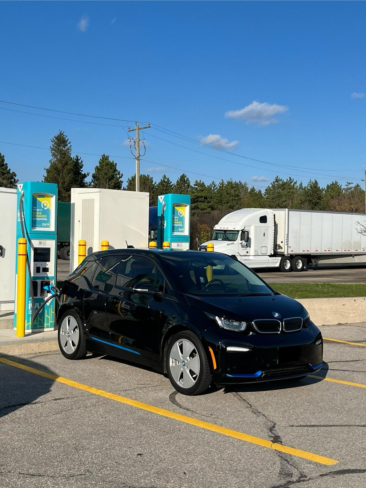 ONroute Cambridge North 401-Westbound | Cambridge, ON | EV Station
