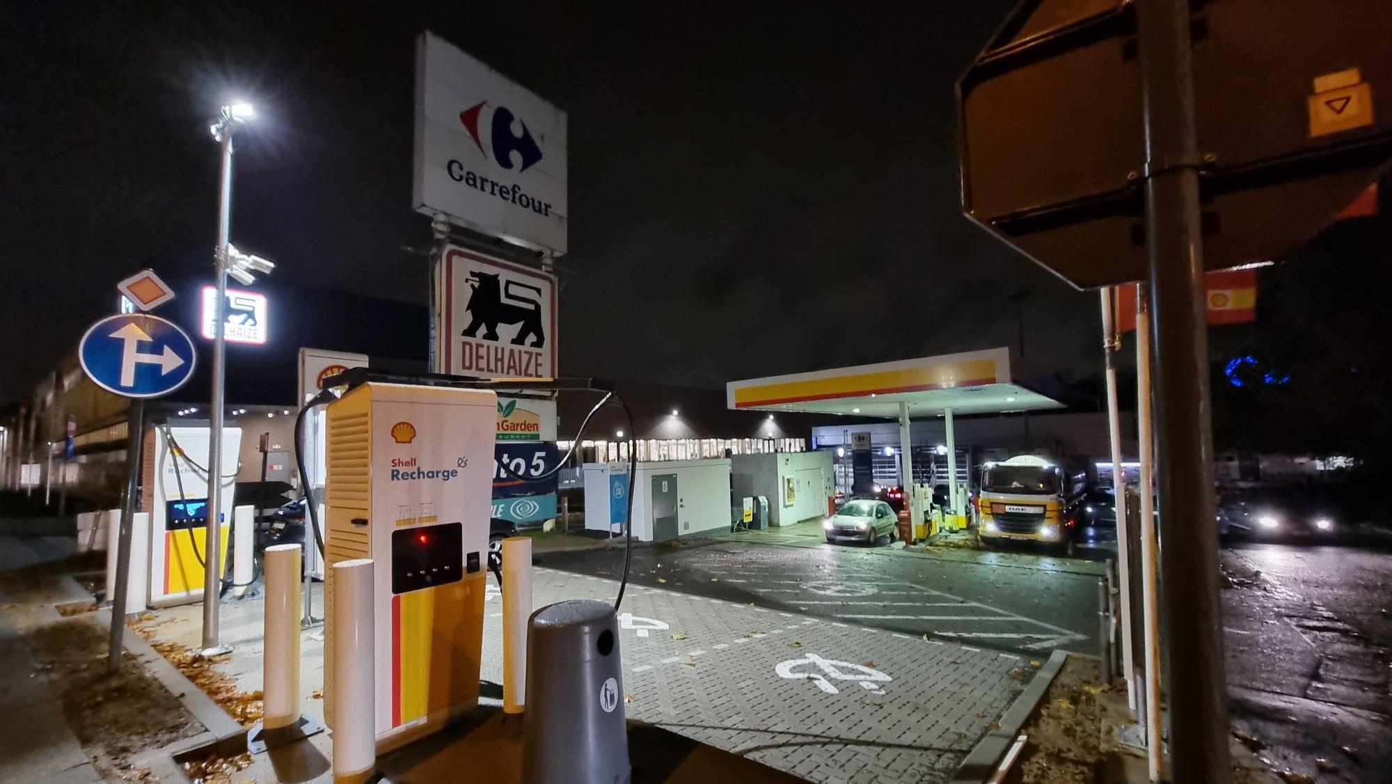 Shell Express | Kraainem, Vlaanderen | EV Station