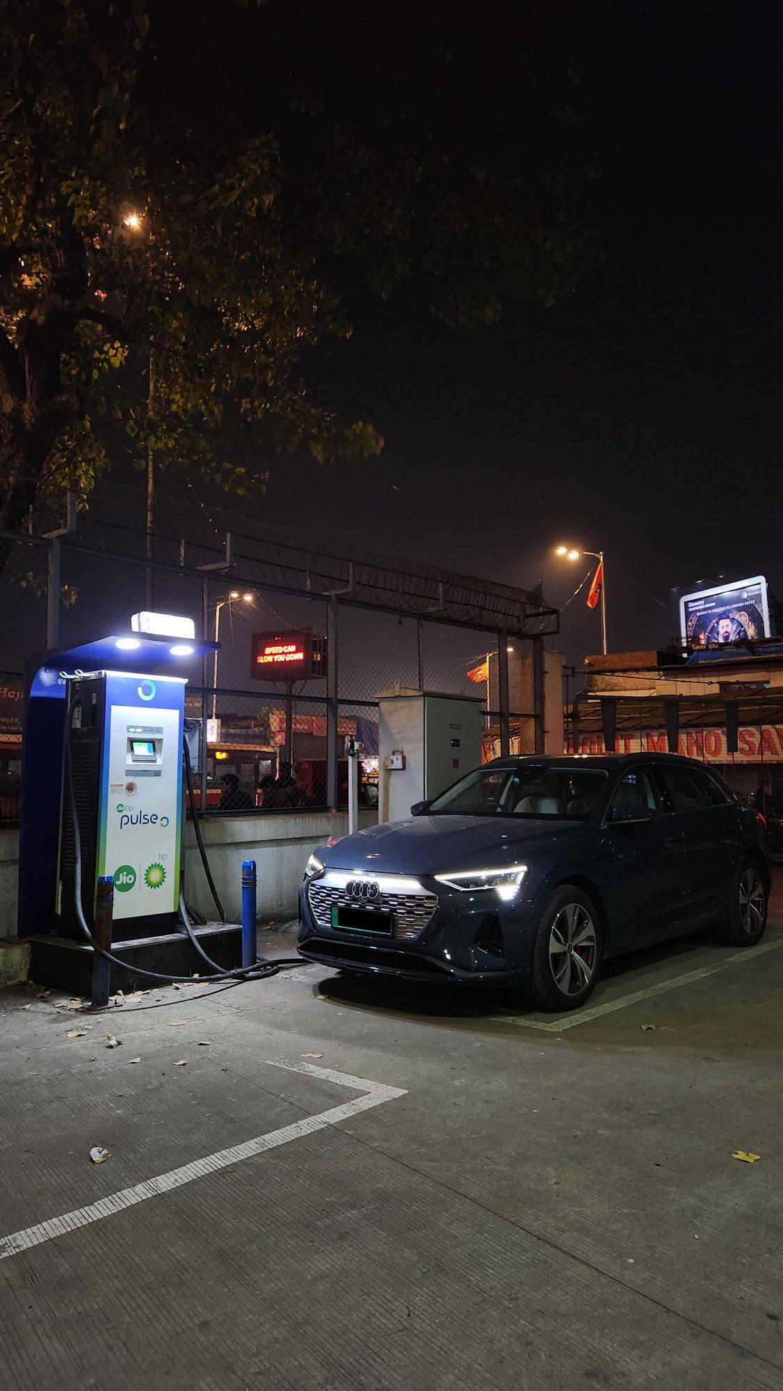 Mahim Bus Station | Mumbai, MH | EV Station