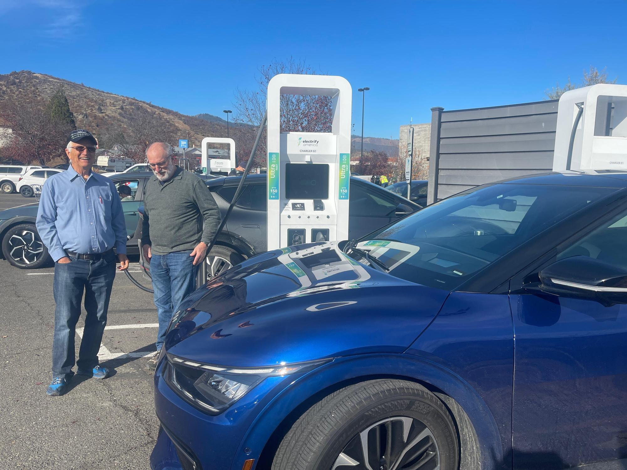 Safeway Anderson | Anderson, CA | EV Station