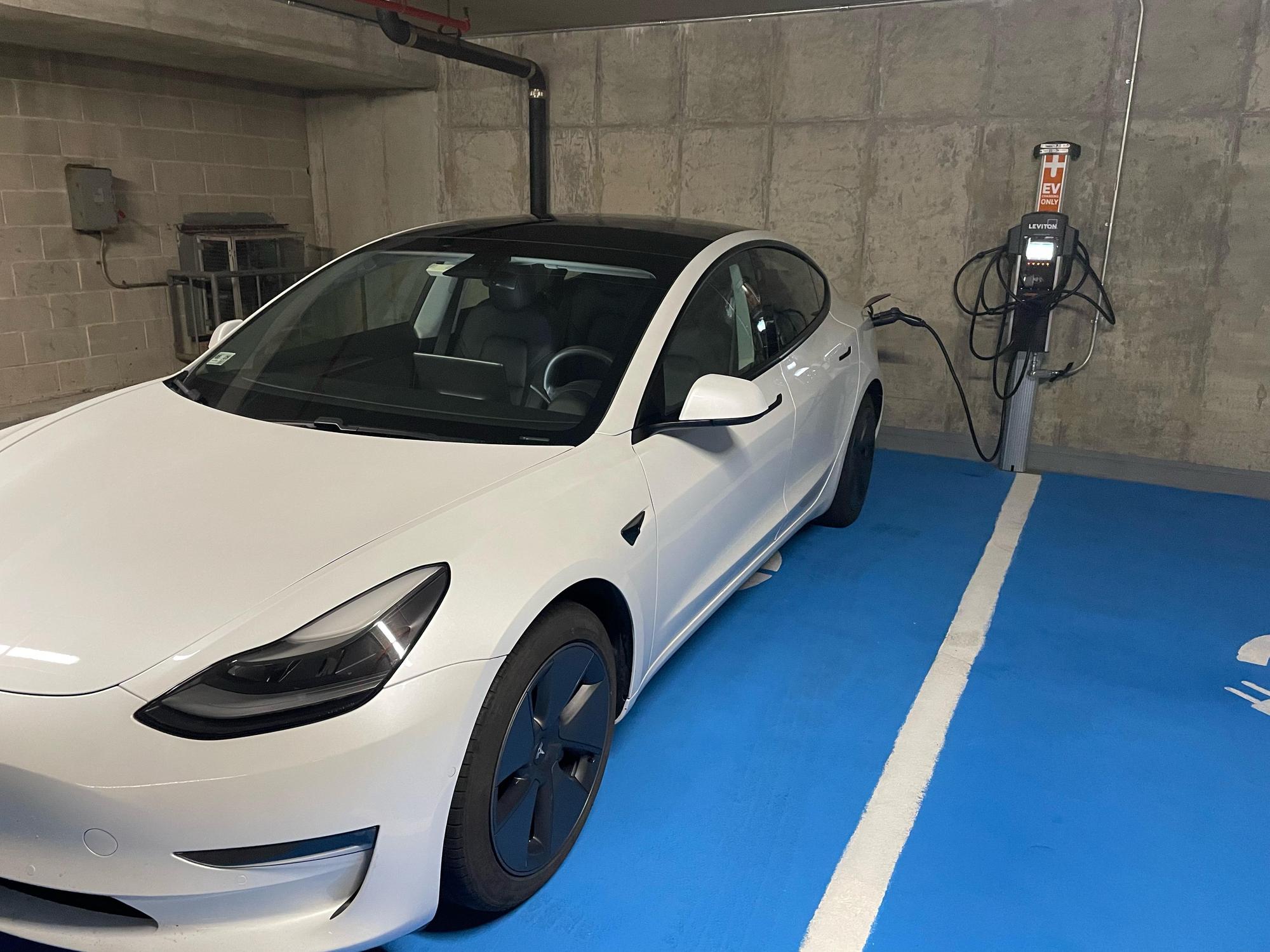 200 Connecticut Ave - Visitor Parking | Norwalk, CT | EV Station