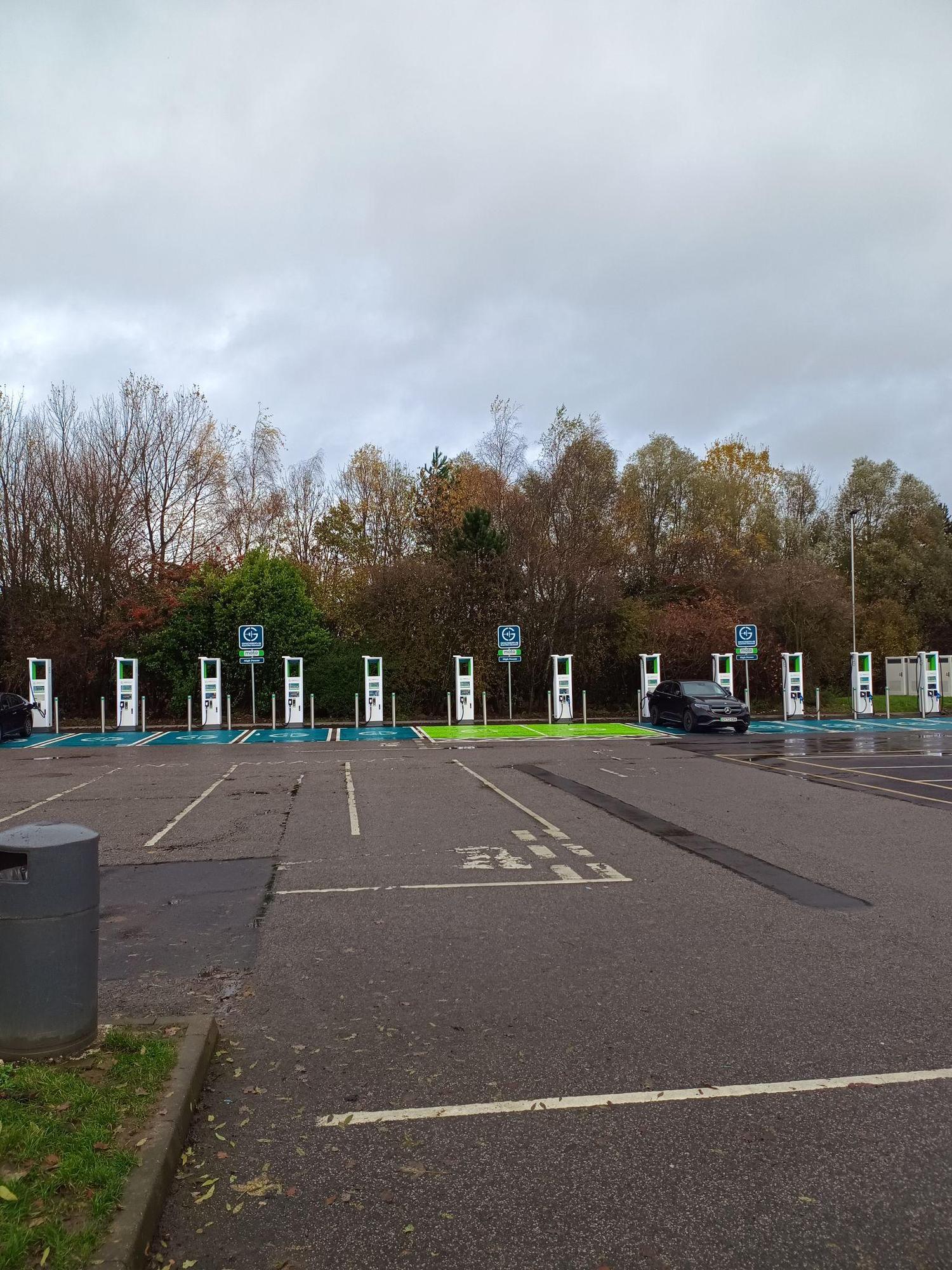 Moto Services Scotch Corner Hub | Middleton Tyas, England | EV Station