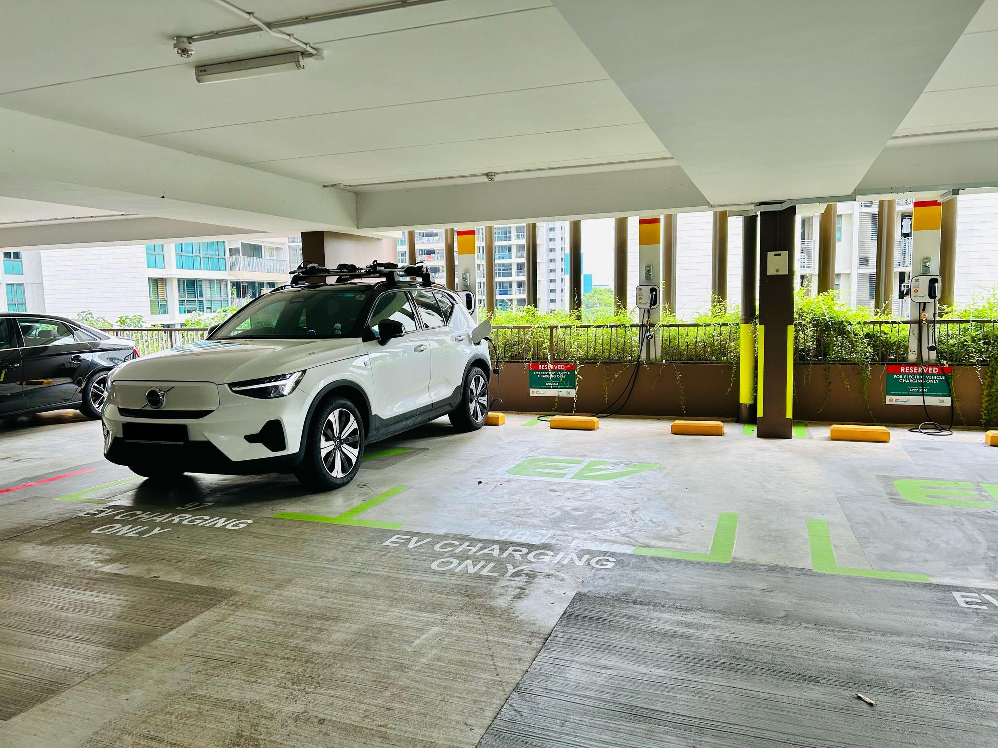 Block 402B HDB Fernvale | 402B Fernvale Ln, Singapore 792402 | EV Station