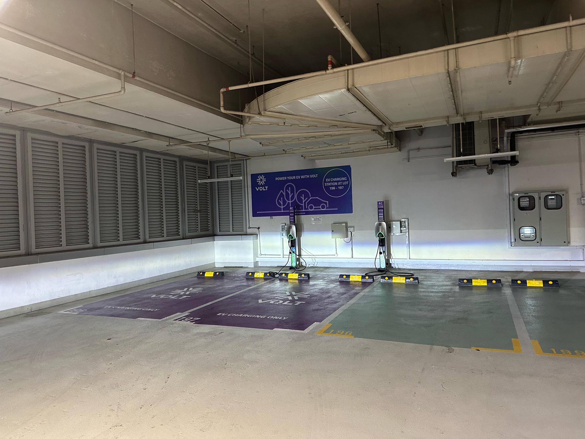 Volt: One Marina Boulevard | 1 Marina Blvd, Singapore 018989 | EV Station