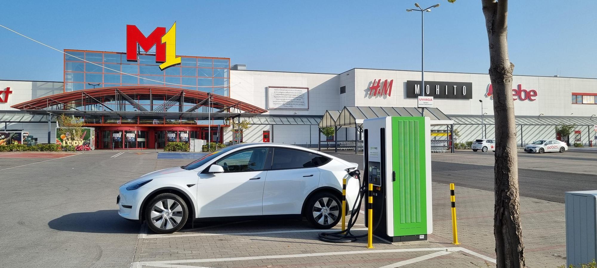 M1 Radom | Radom, Mazowieckie | EV Station