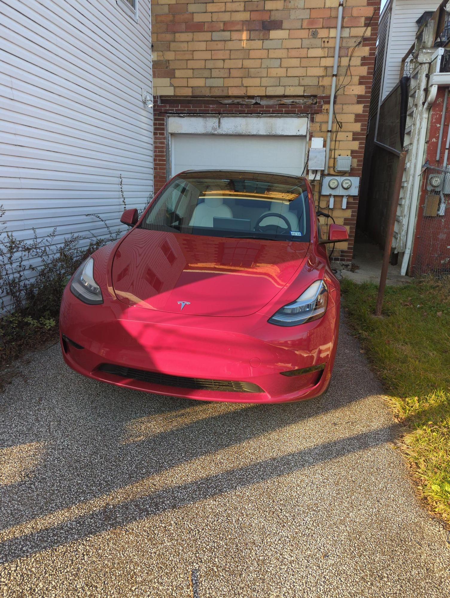 Douglas Insurance Agency | Dalton, OH | EV Station