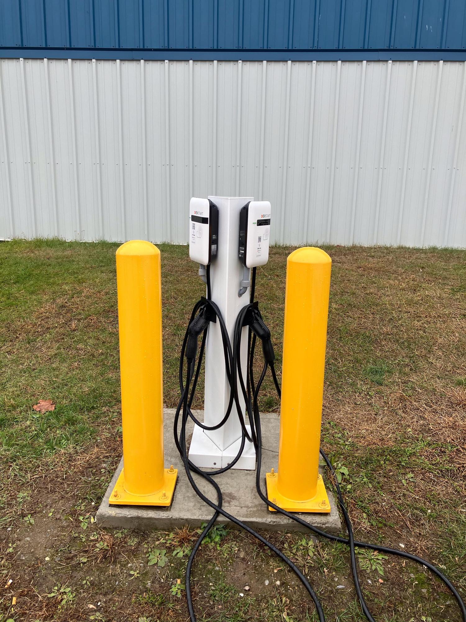 Warkworth Arena | 24 East St, Warkworth, ON K0K 3K0, Canada | EV Station