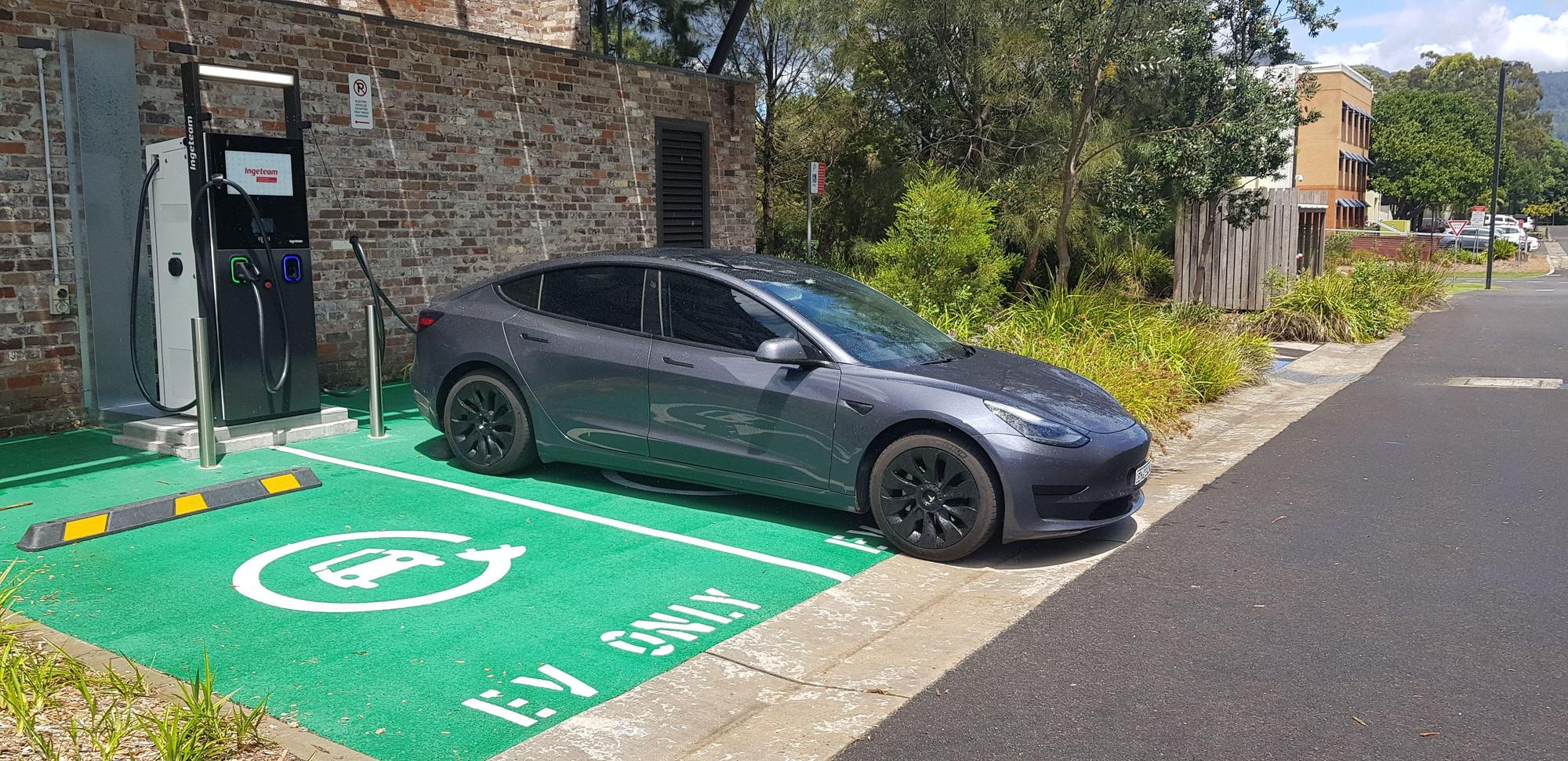 UOW Innovation Campus - SBRC Building 237 | North Wollongong, NSW | EV ...