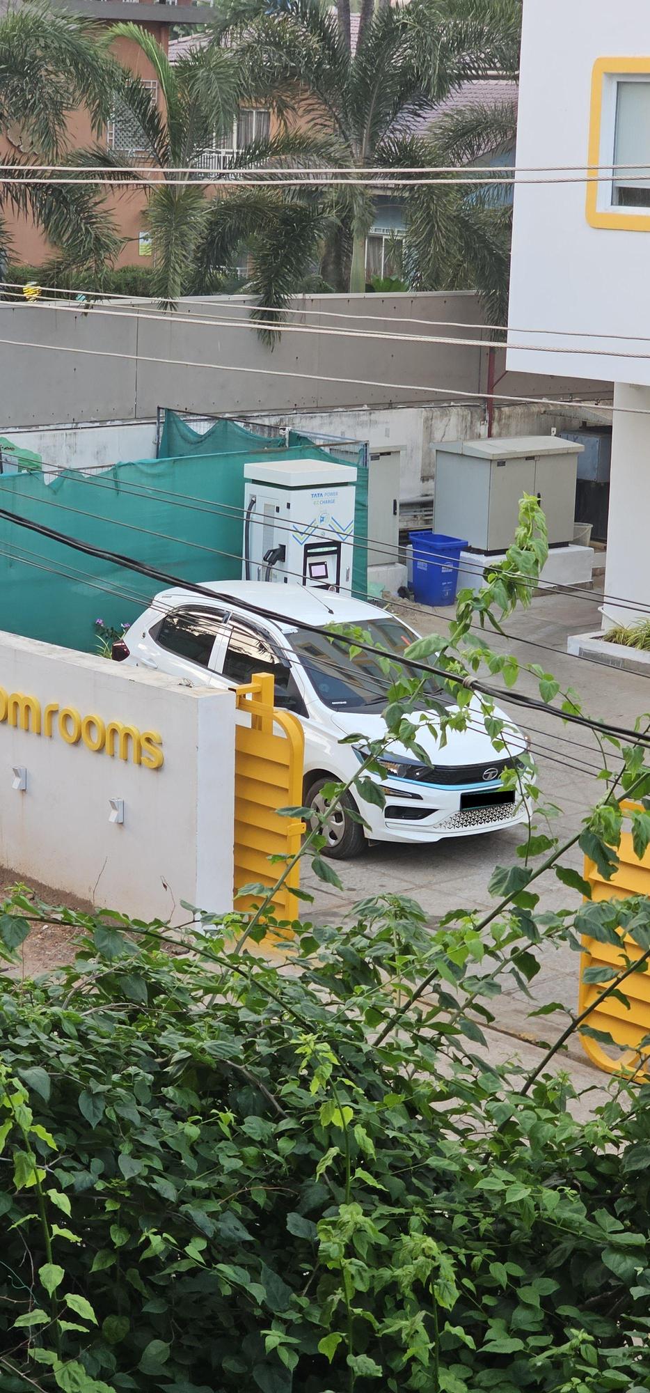 Hotel Bloom Rooms-Tata power(60kw) | Candolim, GA | EV Station