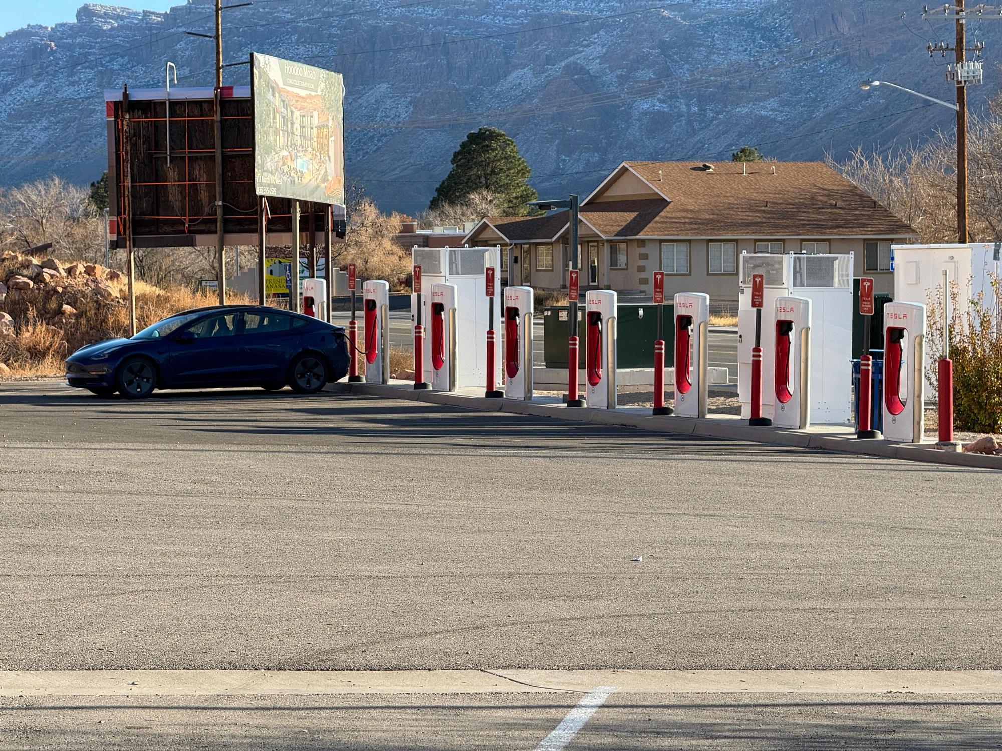 Hyatt Place Moab | Moab, UT | EV Station