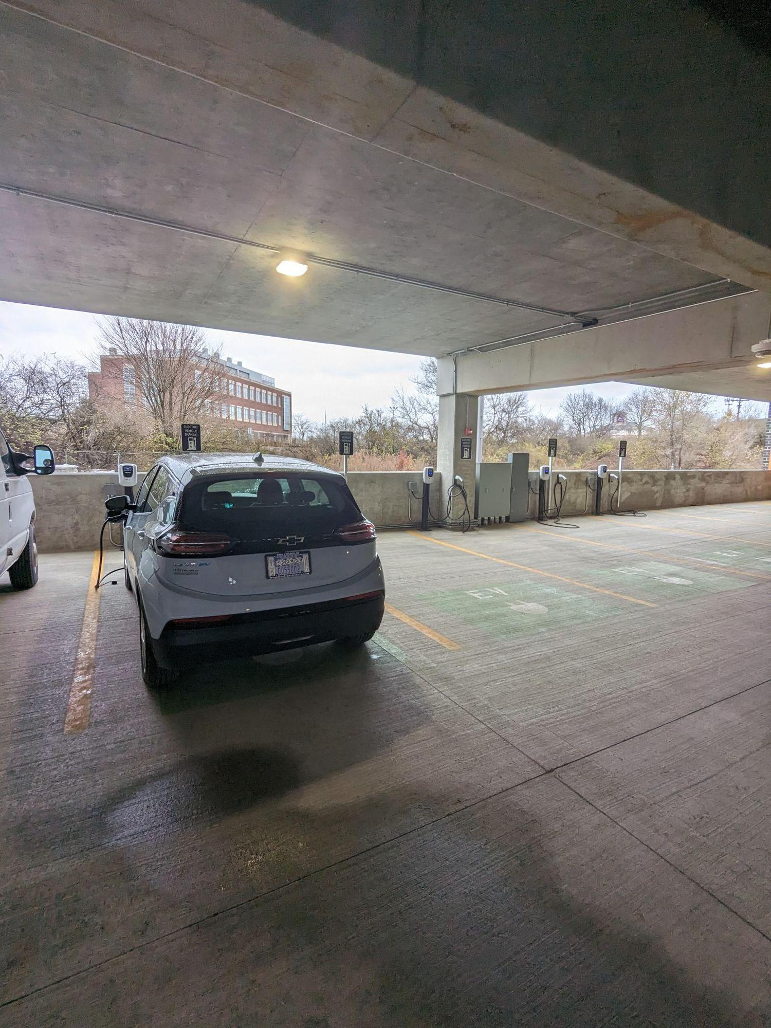16 Tech Parking Garage | Indianapolis, IN | EV Station