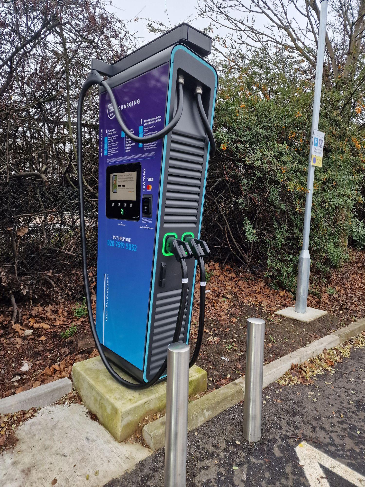 Brent Cross Overflow Car Park | Stadium Road East, Brent Cross, London ...
