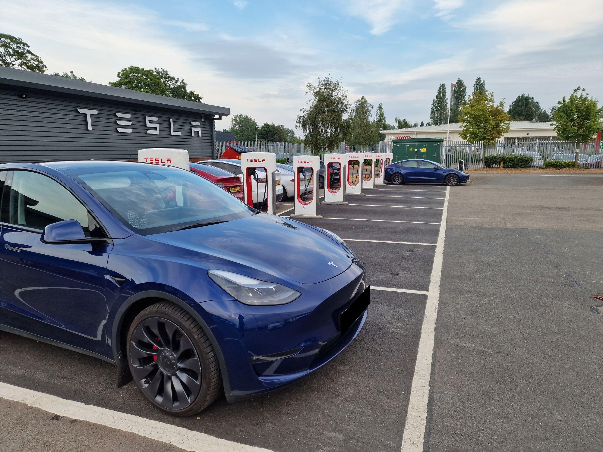 Tesla Service Centre Northampton | 1 Ferris Row, Northampton NN3 9HX ...