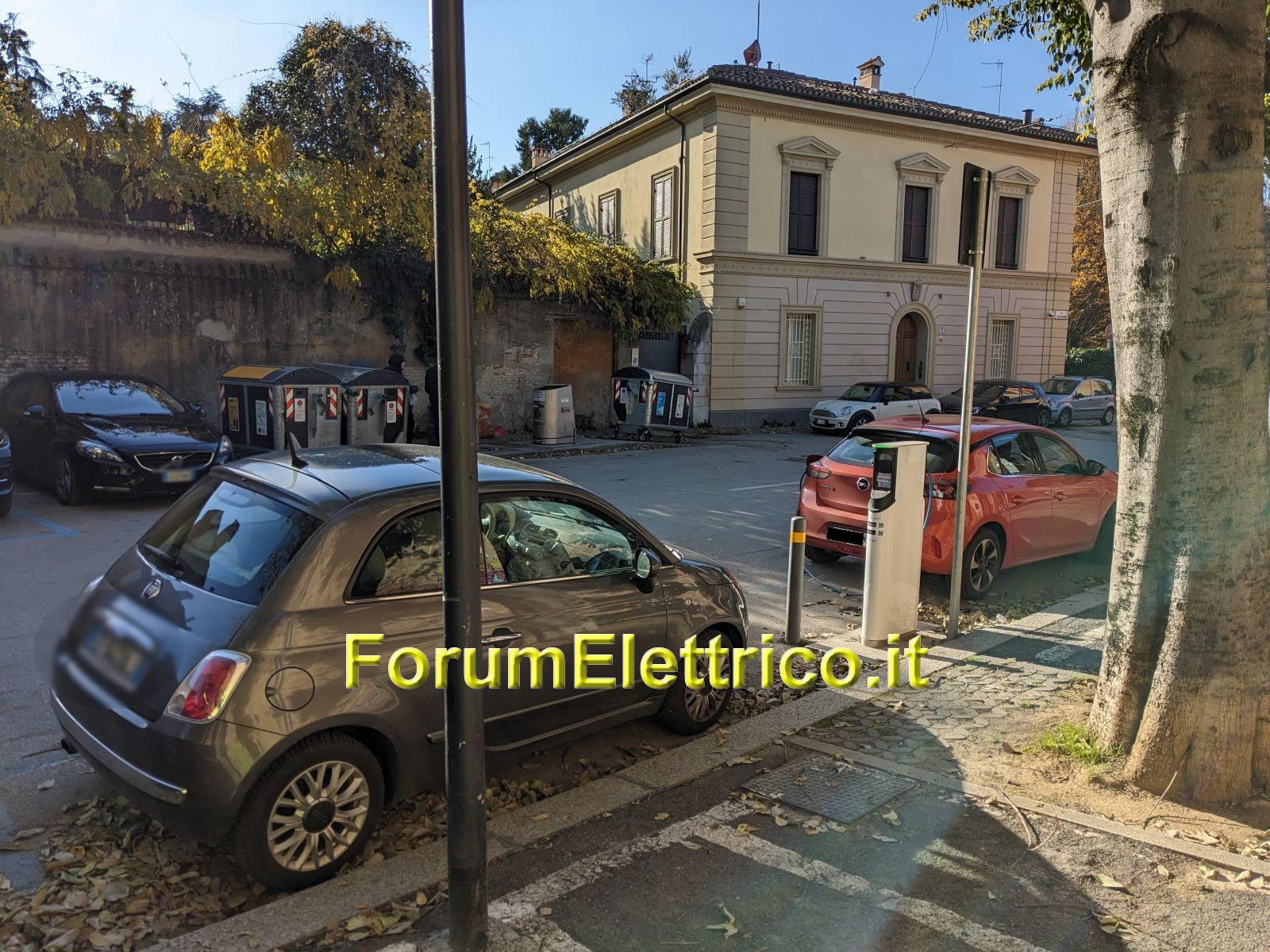 Via Castelfidardo | Bologna, Emilia-Romagna | EV Station