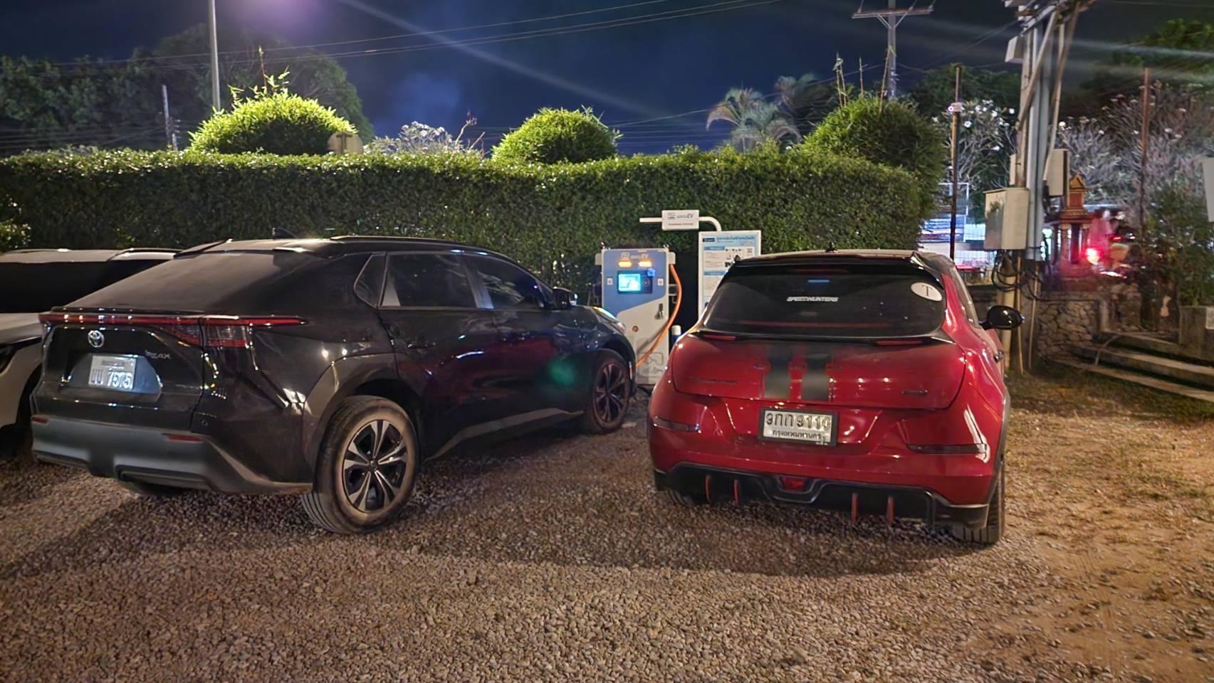 LOCA EV Fast Charging Station - Inthira Vangvieng | ວັງວຽງ, ແຂວງວຽງຈັນ ...