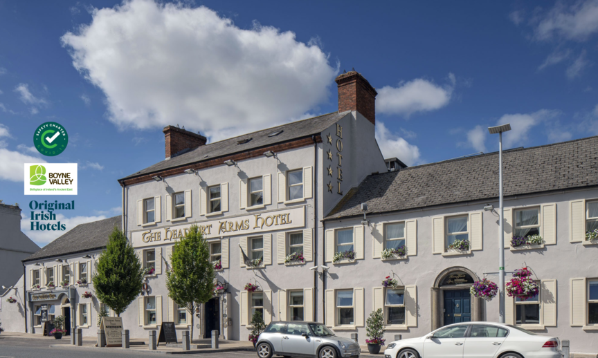 Headford Arms Hotel | Kells, MH | EV Station