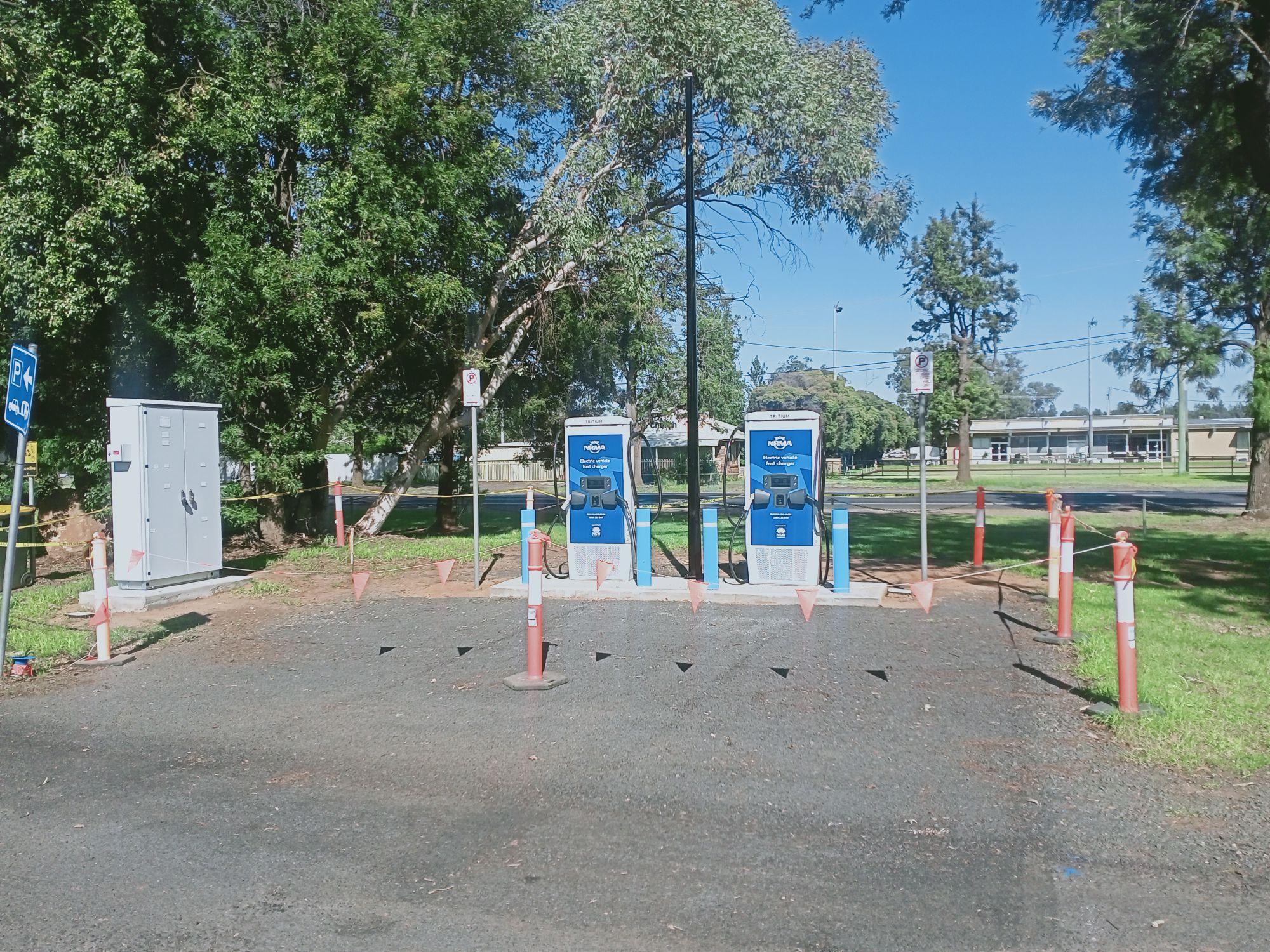 Coo-ee Heritage & Visitor Information Centre | Gilgandra, NSW | EV Station