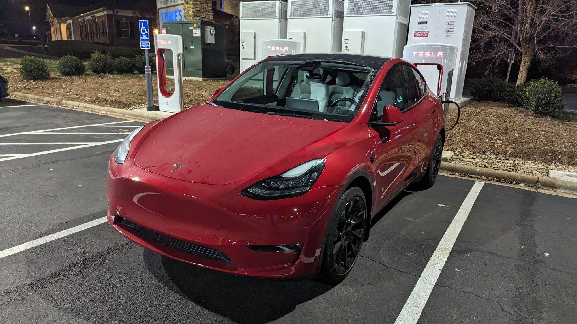 Cornerstone Commons | Fort Mill, SC | EV Station