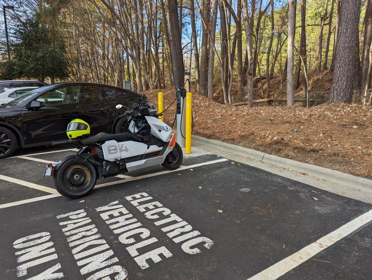 KNIER PROPERTIE MACGREGOR MPG | Cary, NC | EV Station