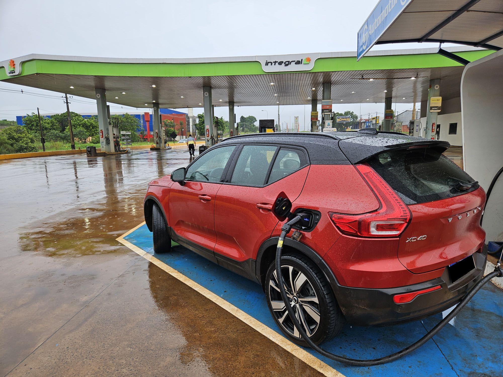 Integral Service Station | CDE, Alto Paraná | EV Station
