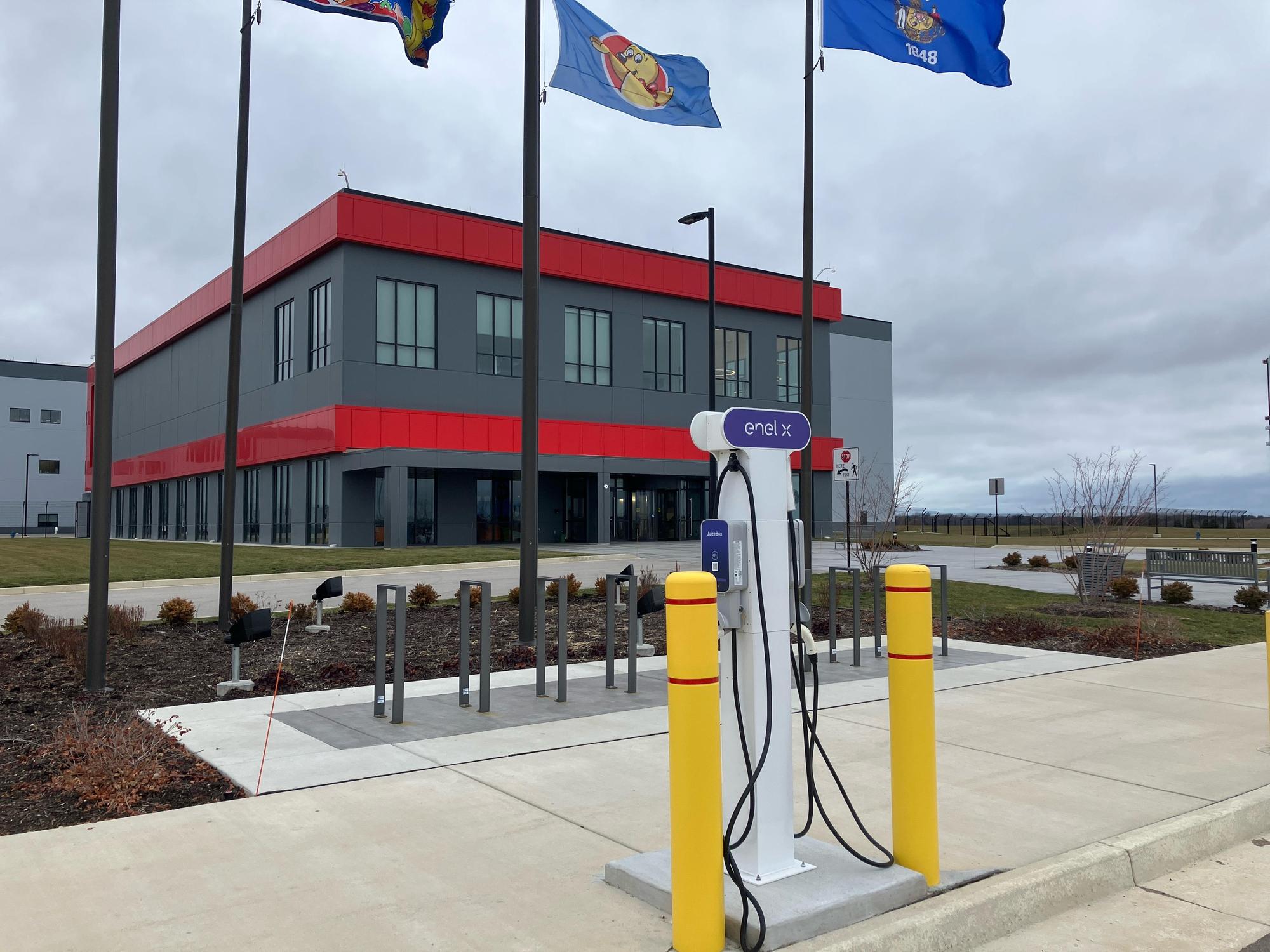 HARIBO of America Manufacturing | Pleasant Prairie, WI | EV Station