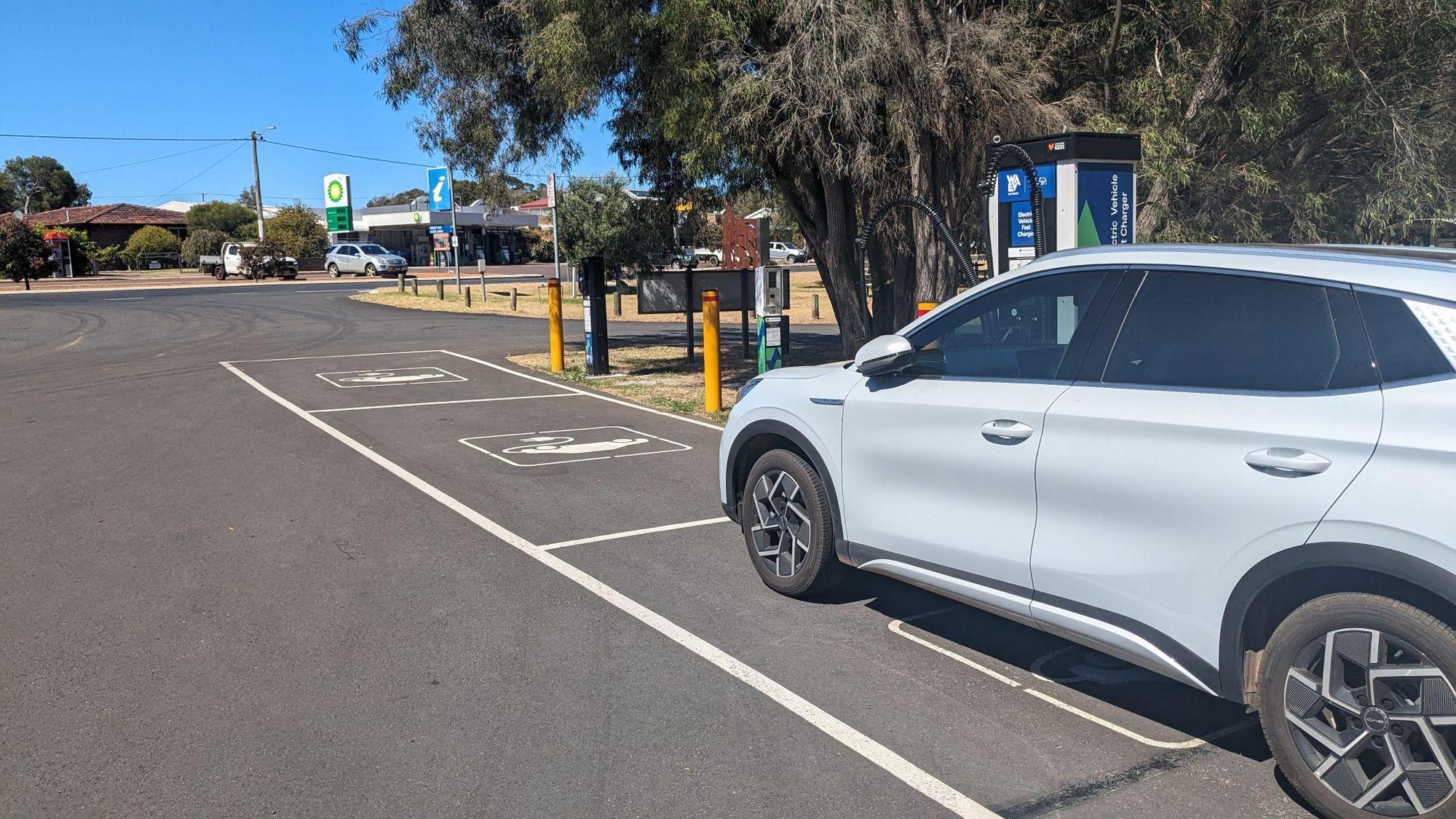 WA EV Network - Pioneer Park - Rest Area | Walpole, WA | EV Station