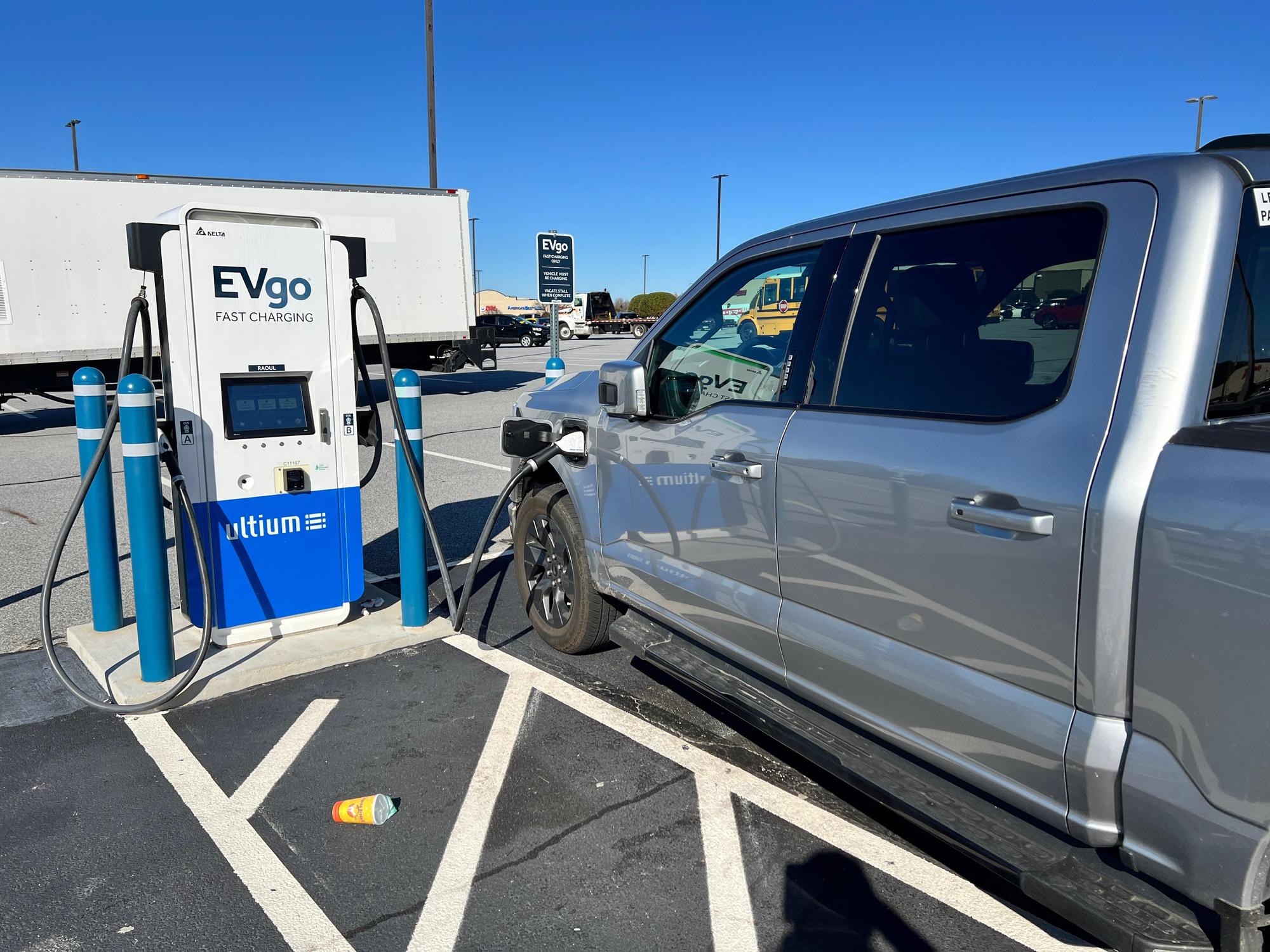 Peachtree Square Shopping Center - Target | Peachtree Corners, GA | EV ...