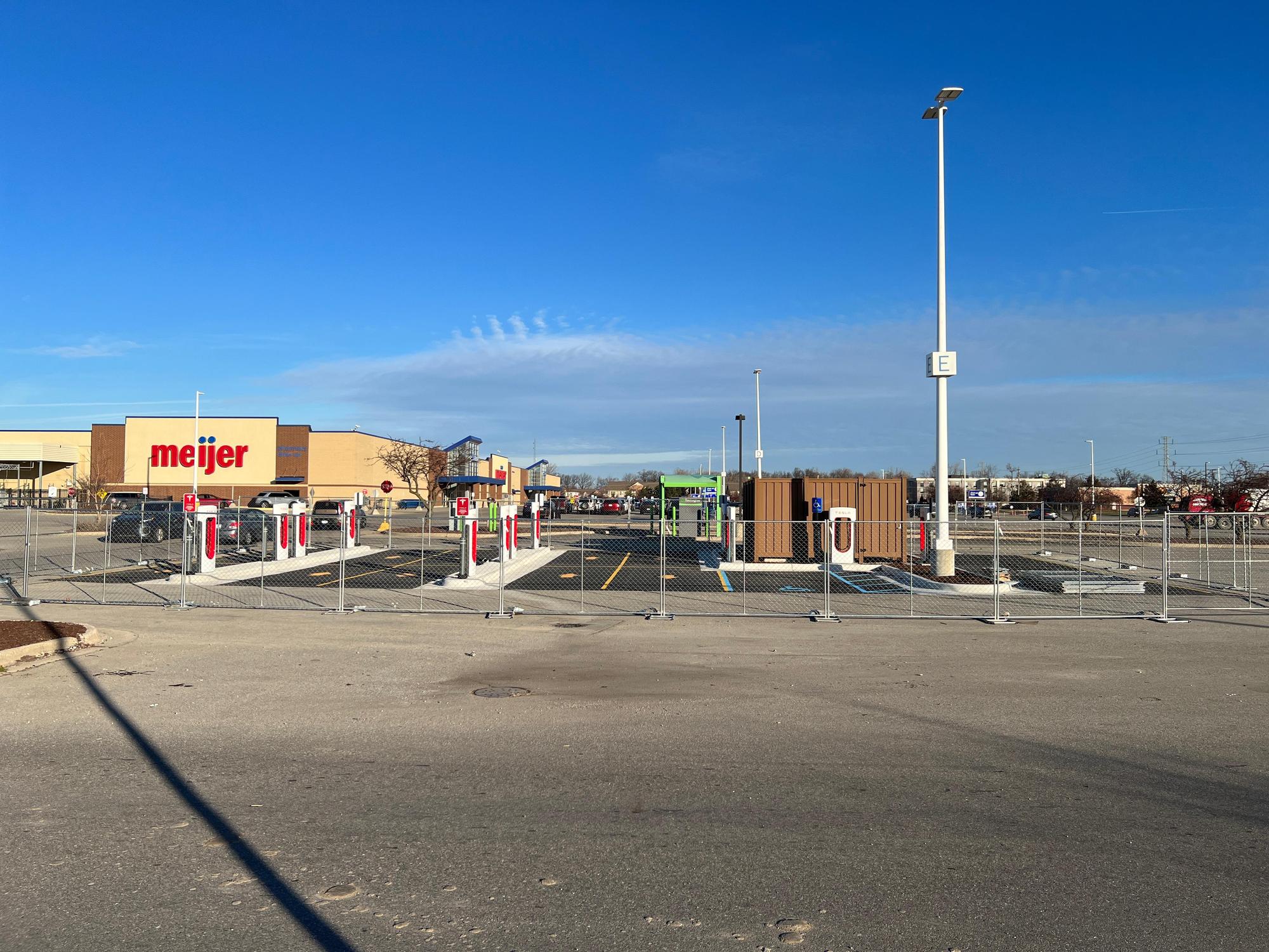 Meijer | Taylor, MI | EV Station
