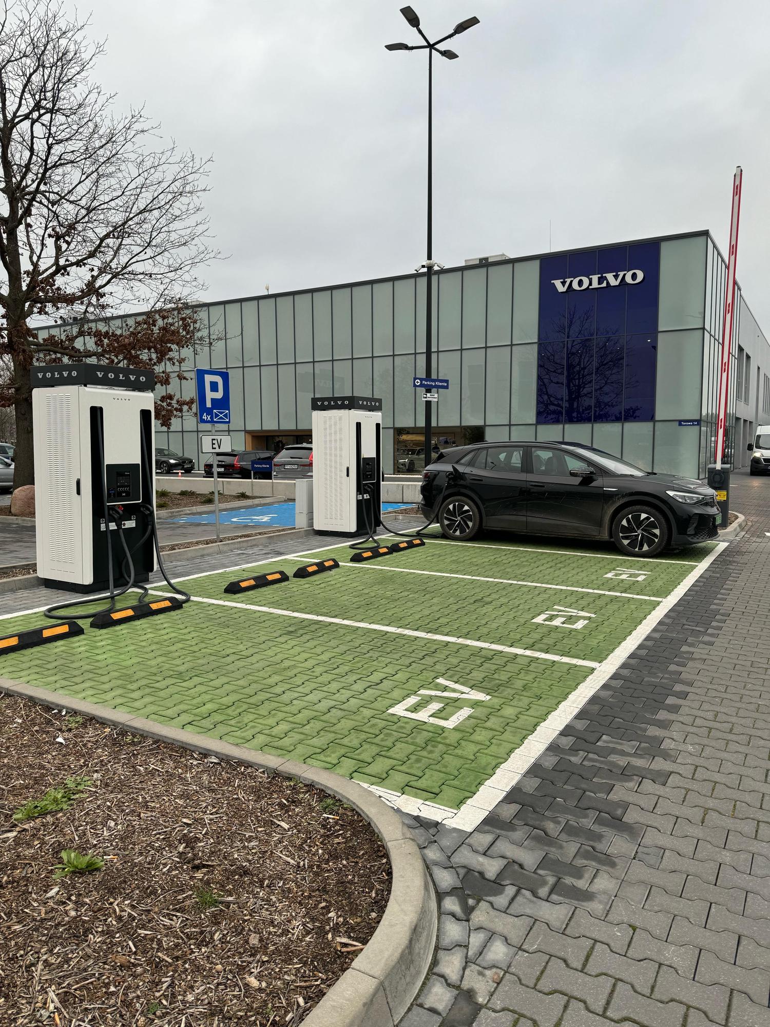 Volvo Karlik Torowa (2) | Poznań, Województwo wielkopolskie | EV Station