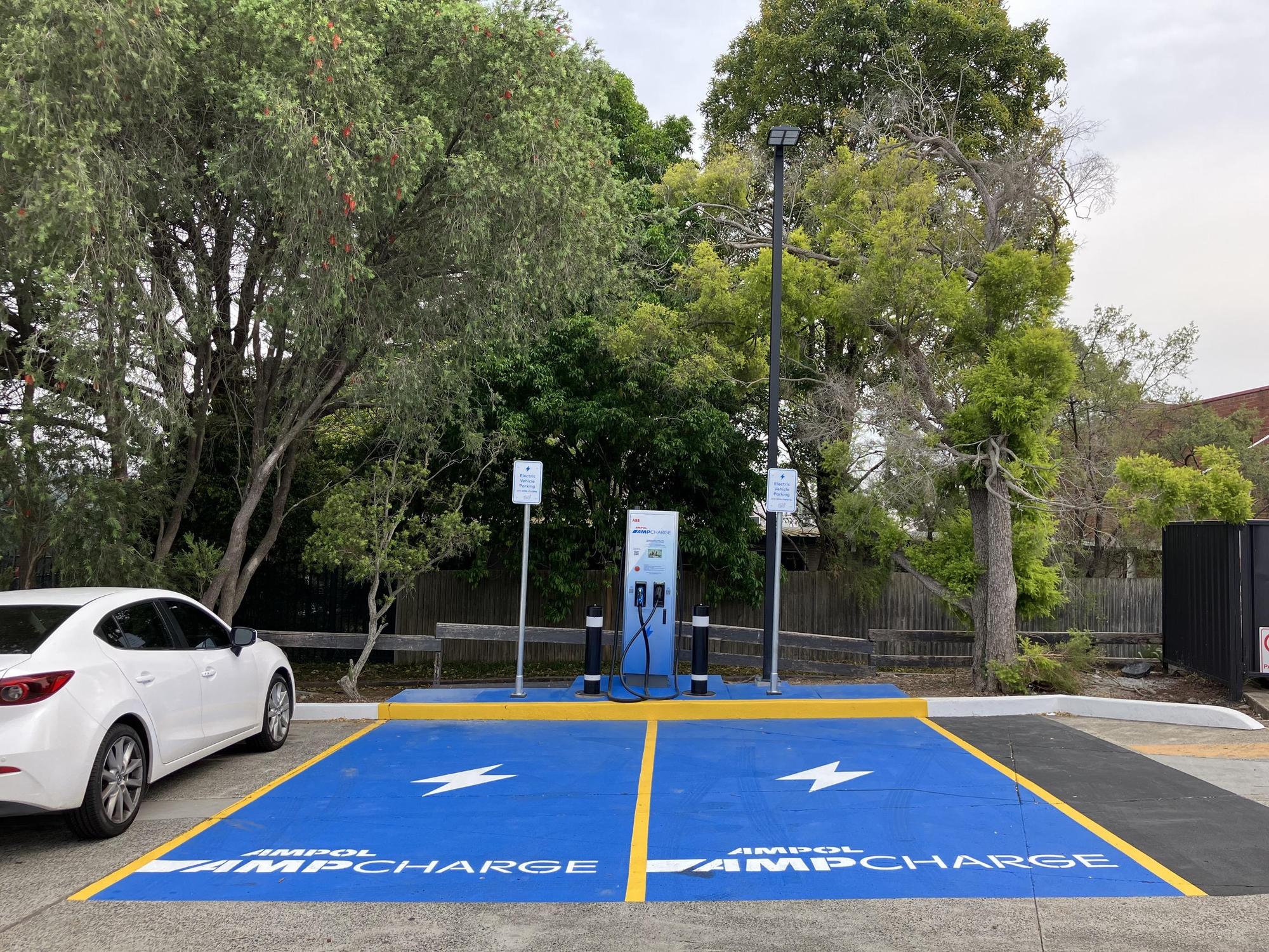 Ampol Foodary Waitara | Waitara, NSW | EV Station