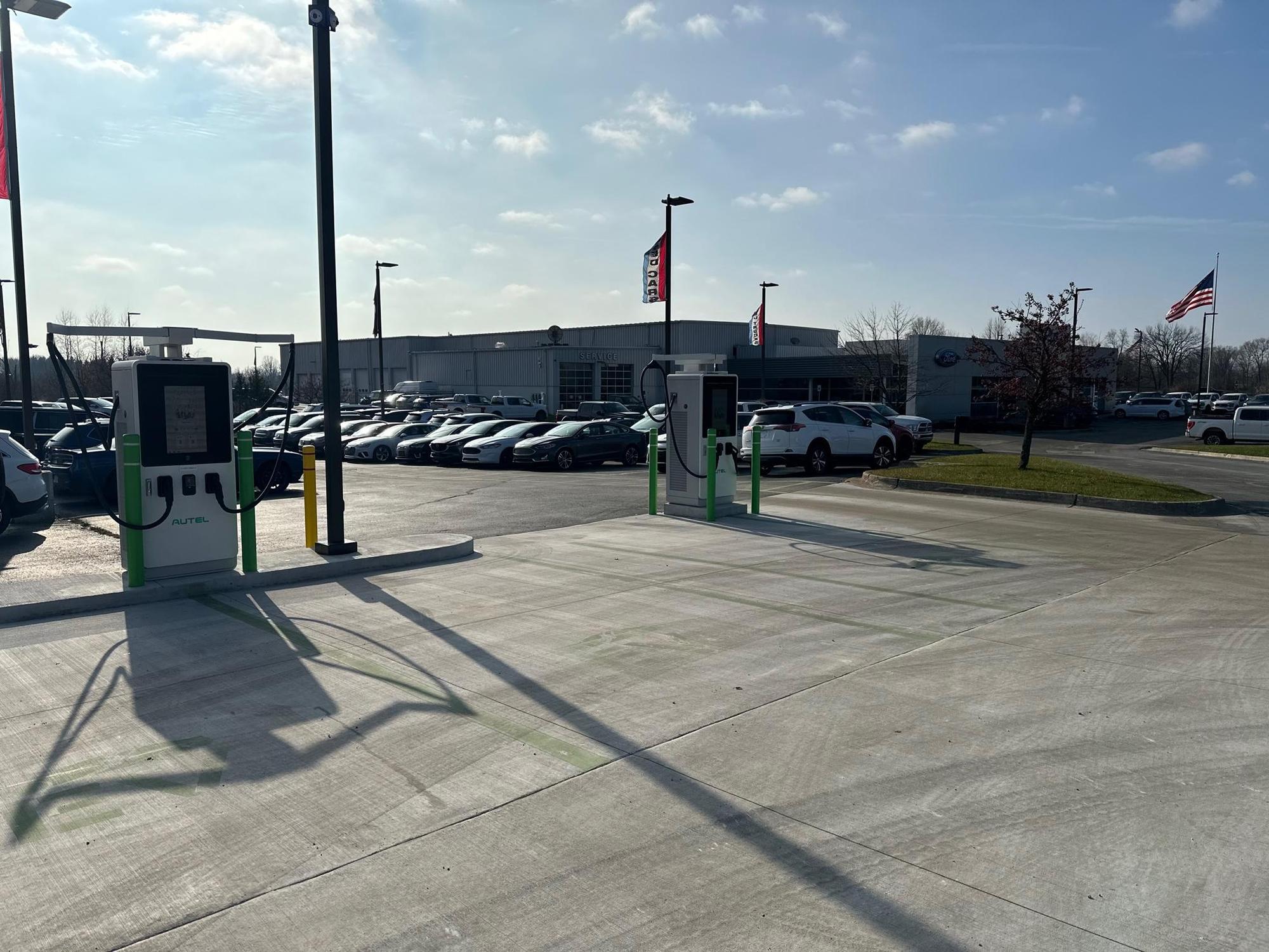 Szott Ford | Holly, MI | EV Station