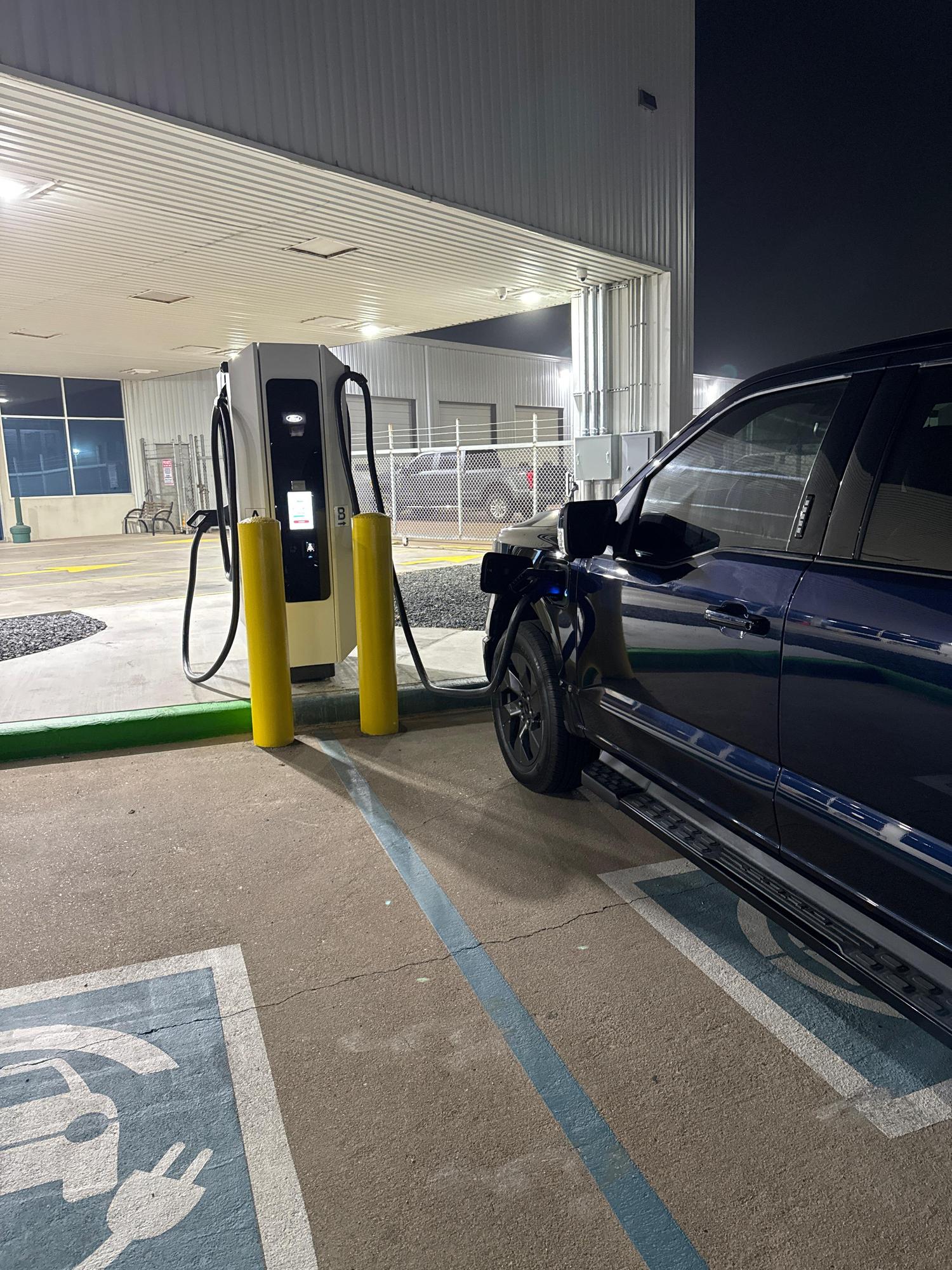 Appel Ford | Brenham, TX | EV Station
