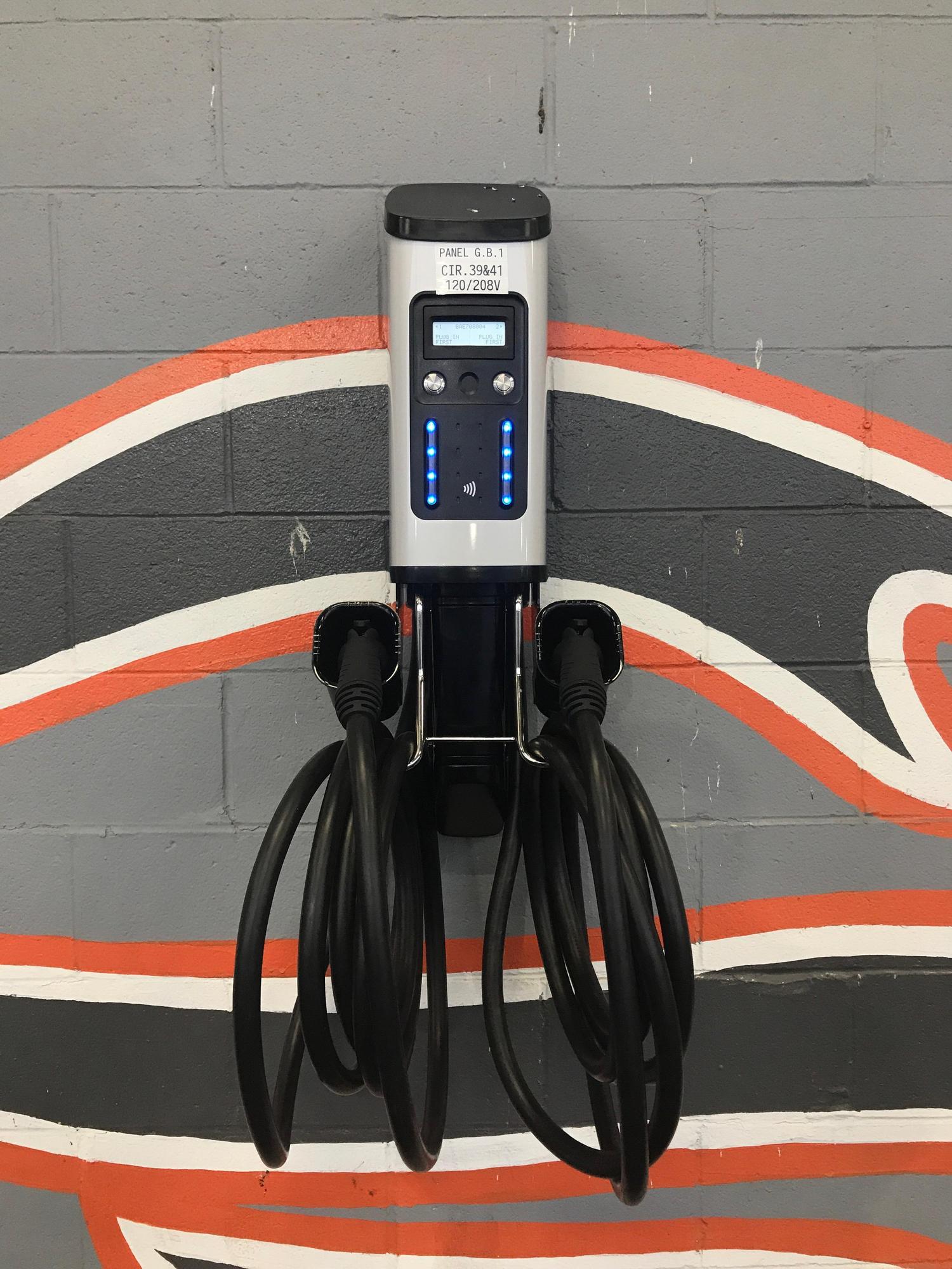 SVG Motors Beavercreek | Beavercreek, OH | EV Station
