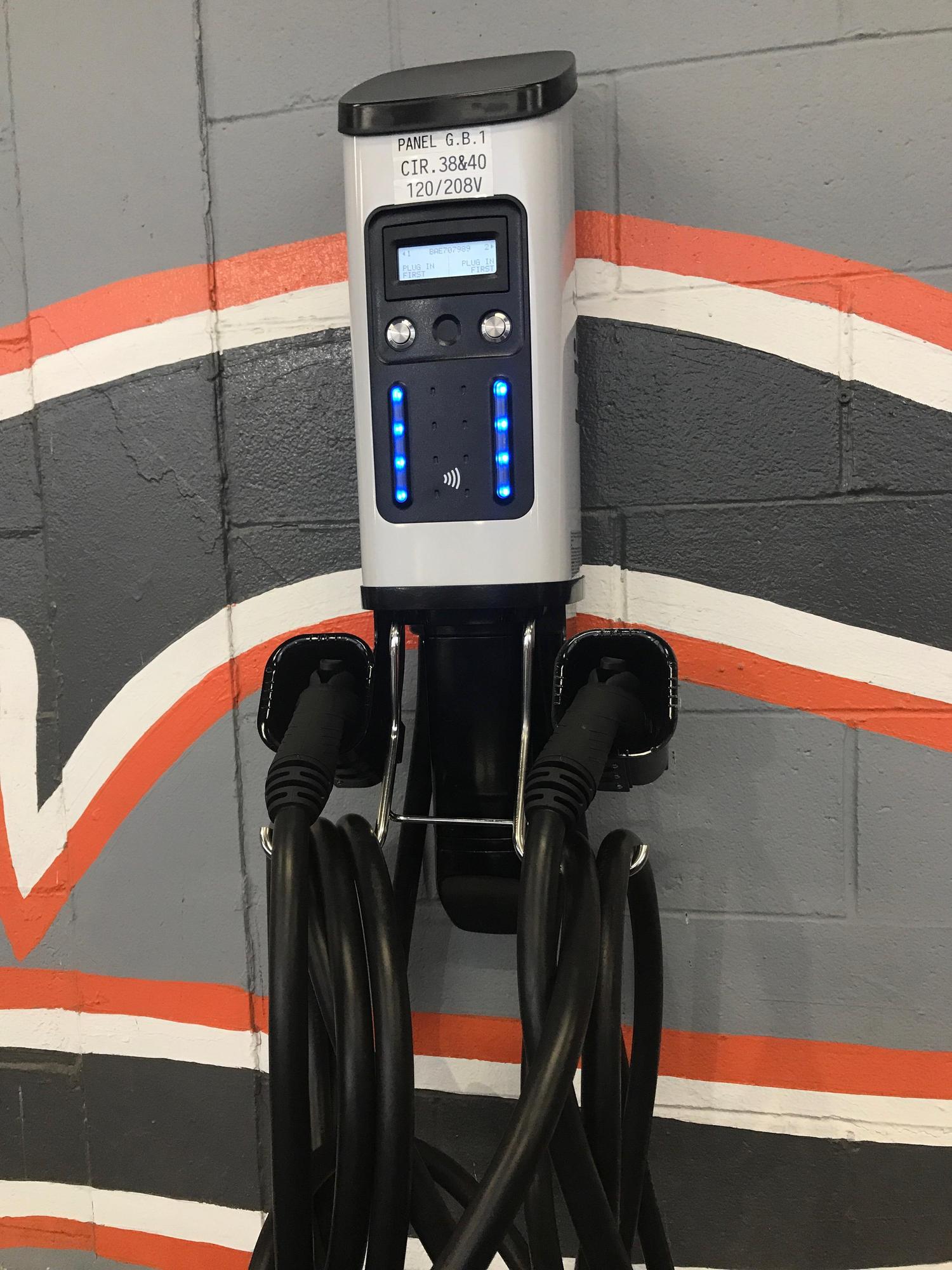 SVG Motors Beavercreek | Beavercreek, OH | EV Station