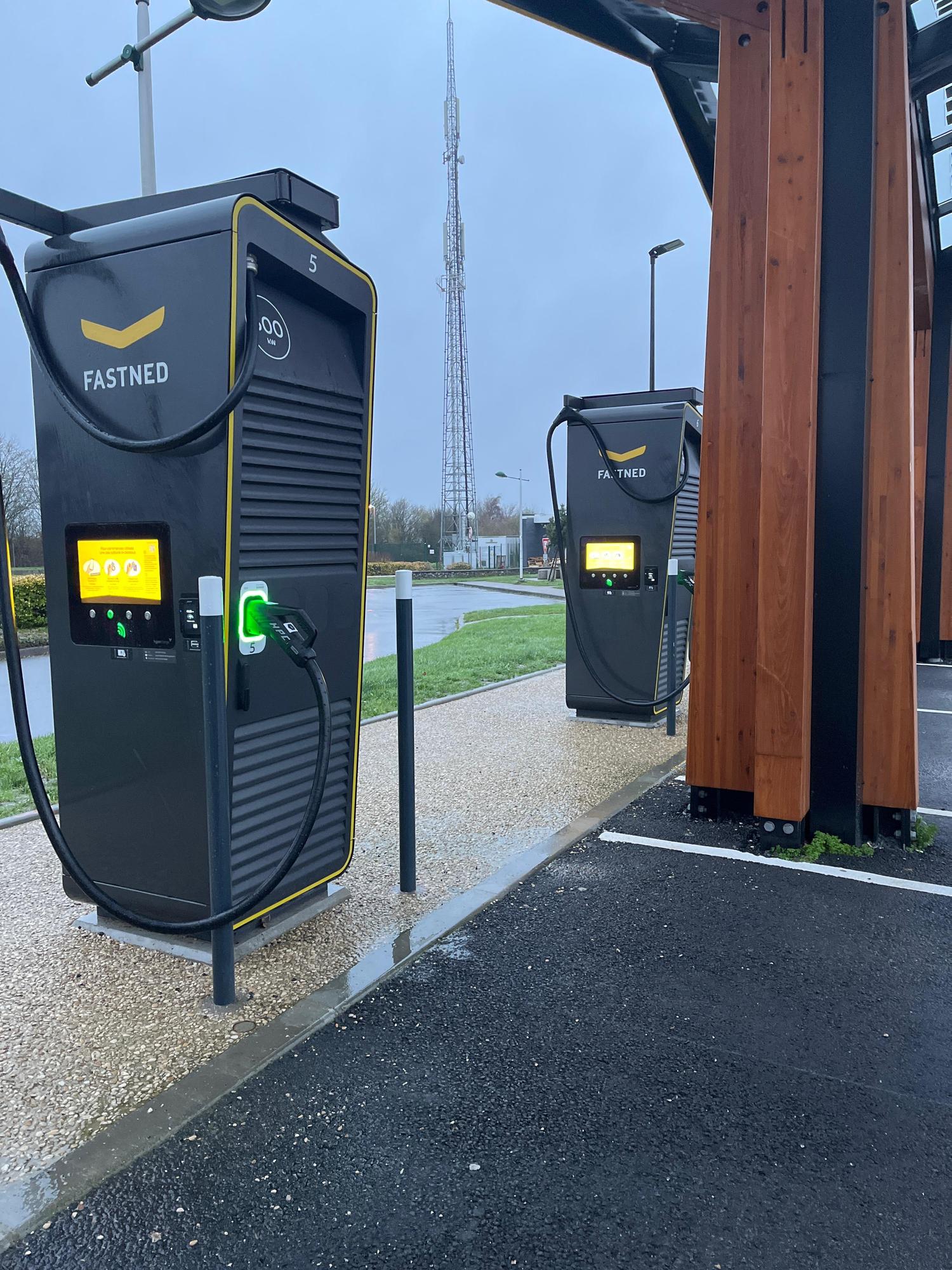 Fastned | Saint-Léger, Hauts-de-France | EV Station