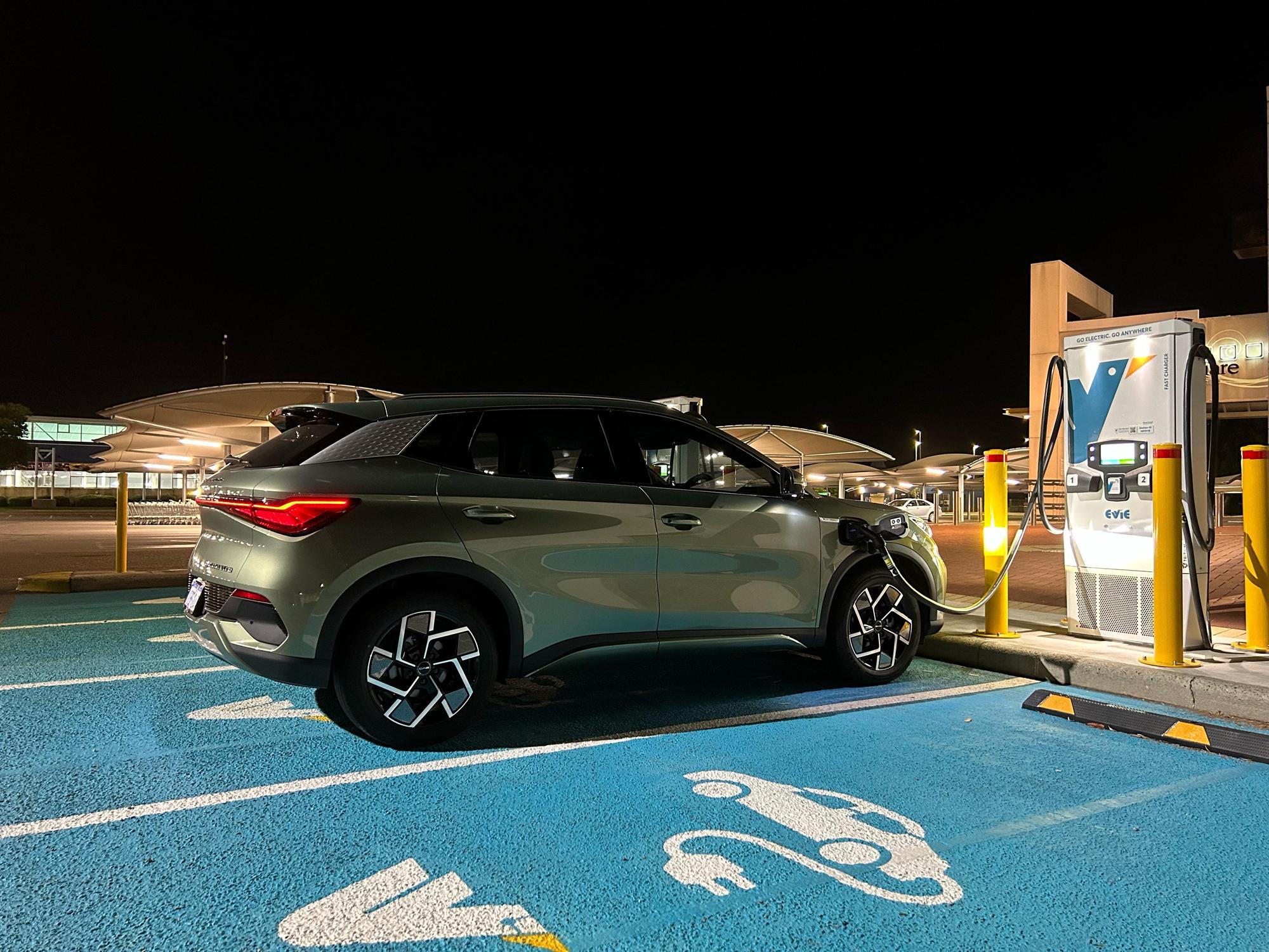 Thornlie Square Shopping Centre | Thornlie, WA | EV Station