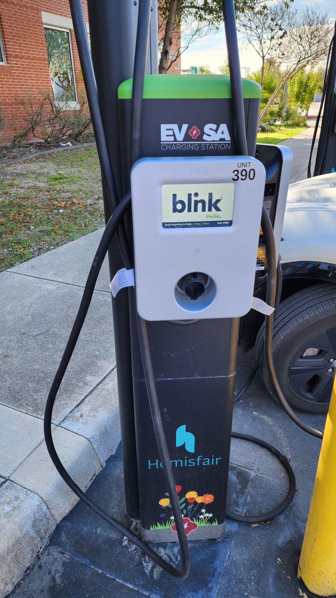 One Stop/San Antonio Development Services | San Antonio, TX | EV Station