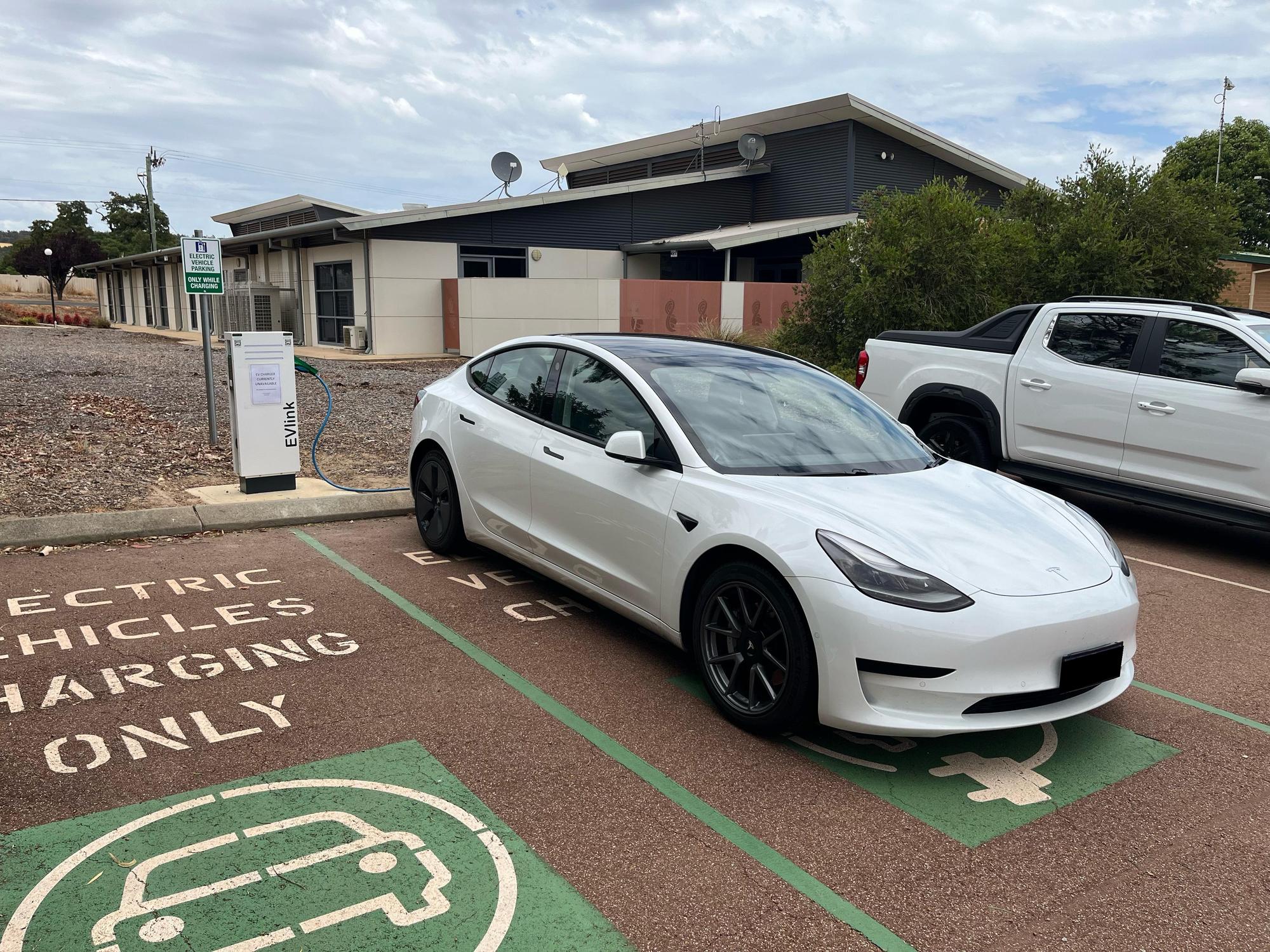 Shire of Boddington Office | Boddington, WA | EV Station