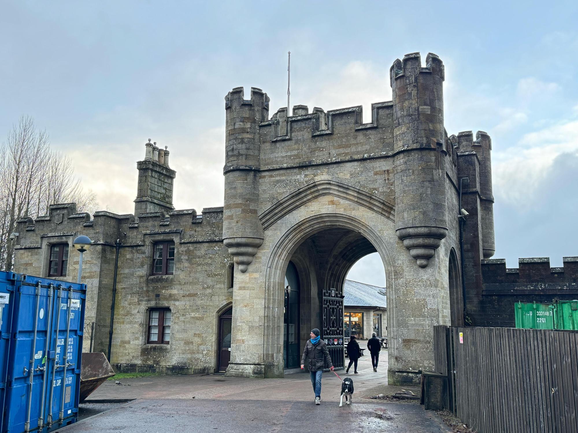 Cairn Lodge Services | Douglas, Scotland | EV Station