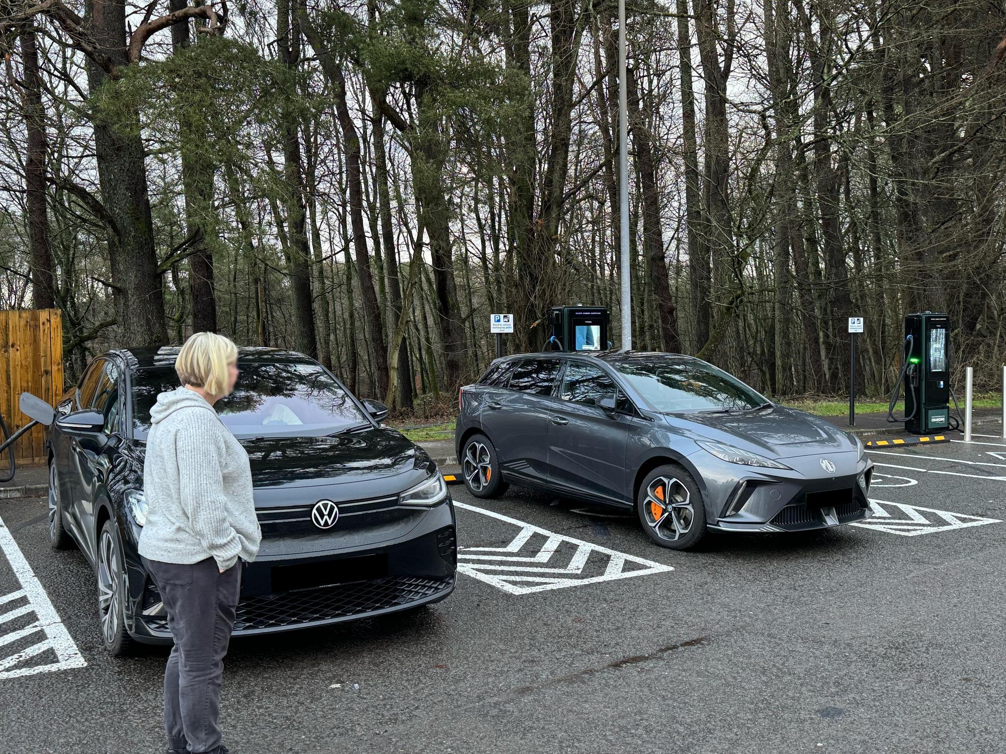 Cairn Lodge Services | Douglas, Scotland | EV Station