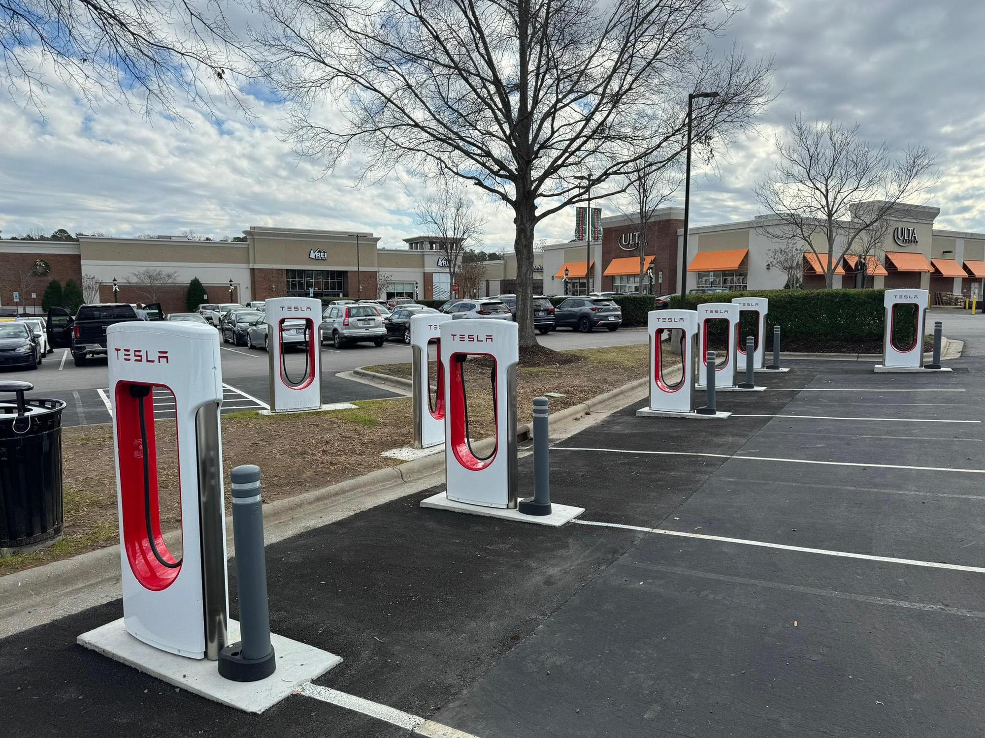 Renaissance Center | Durham, NC | EV Station