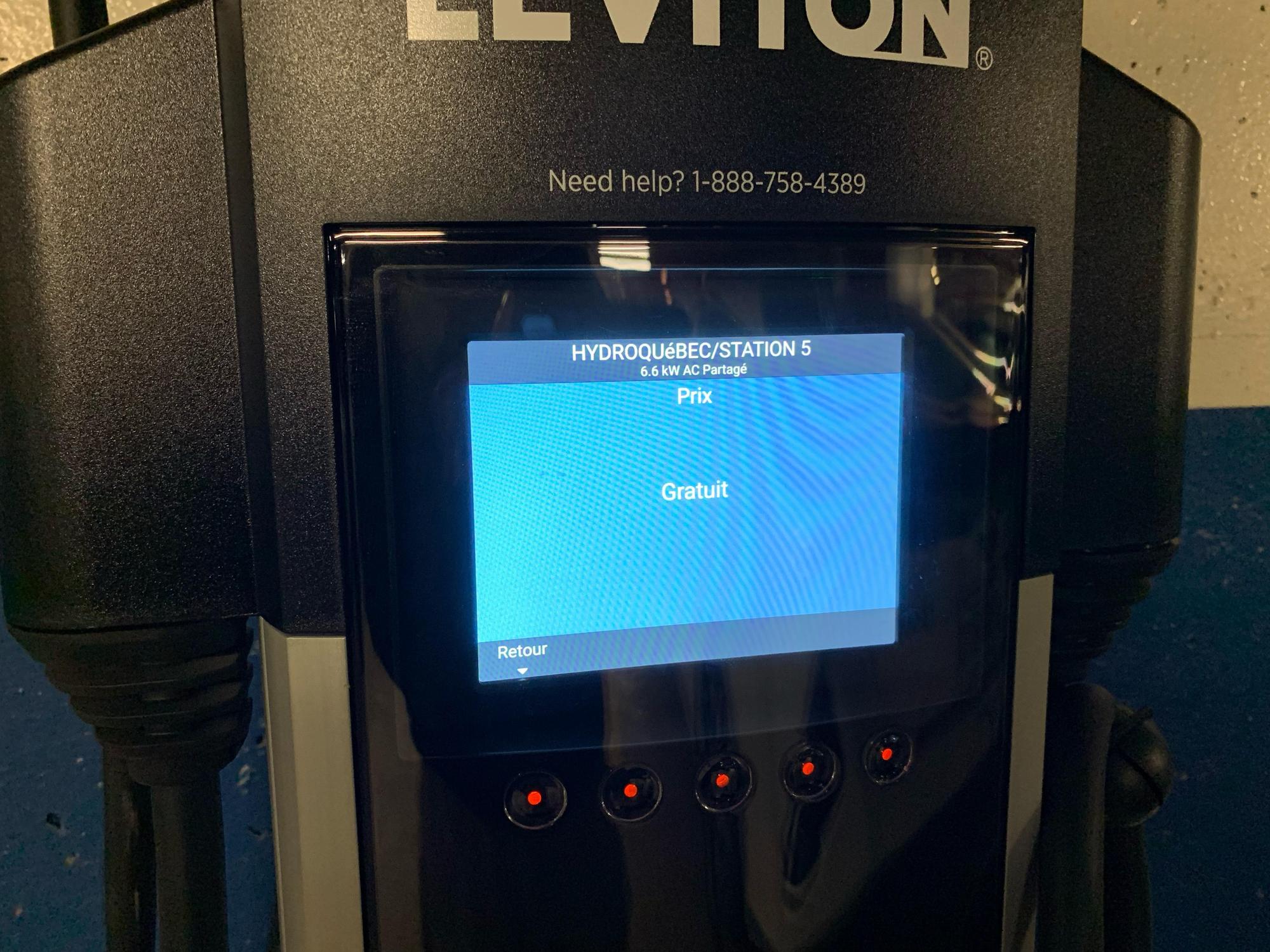 Hydro Québec | Montréal, QC | EV Station