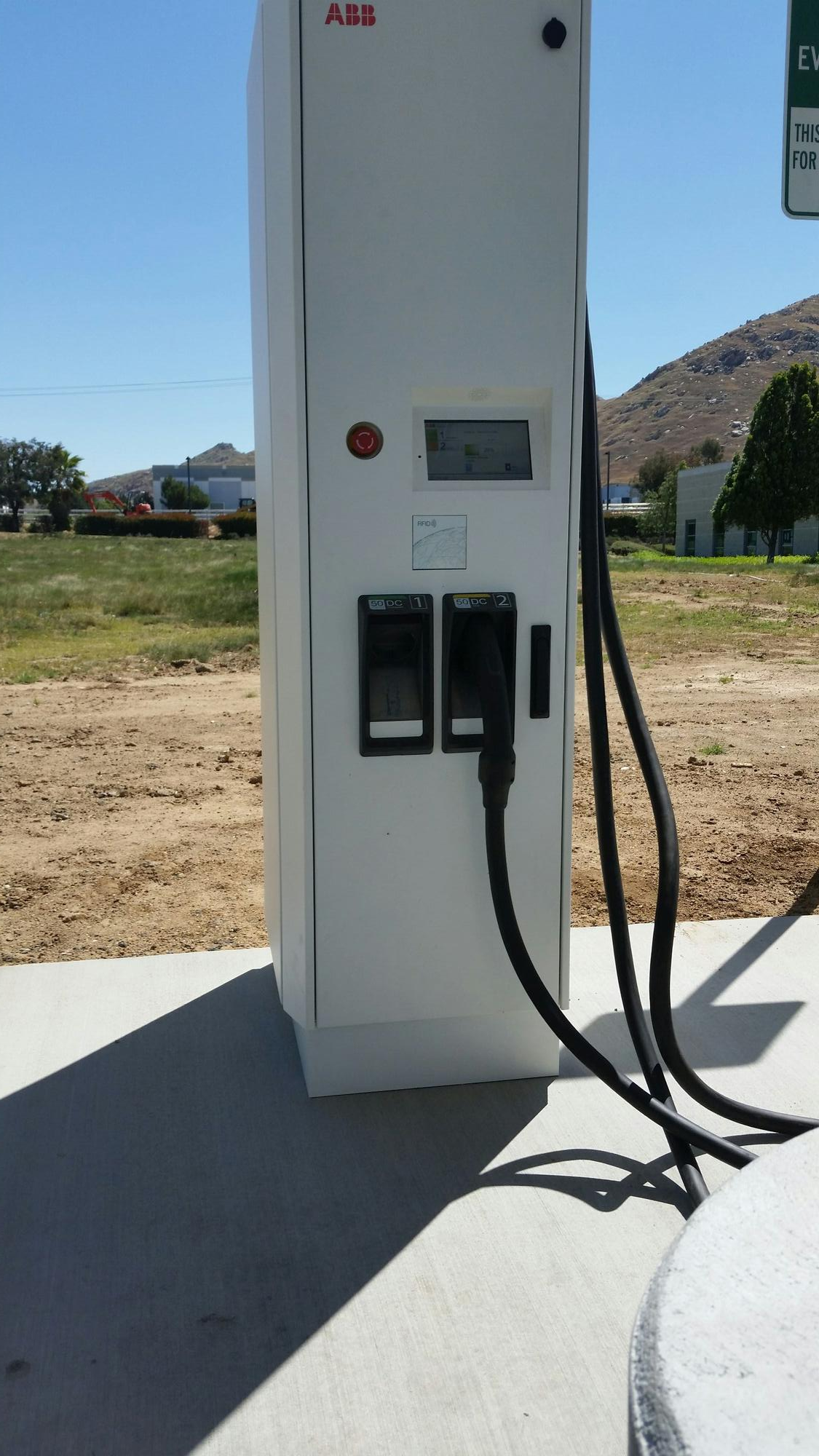 University of California Bourns Technology Center | Riverside, CA | EV ...