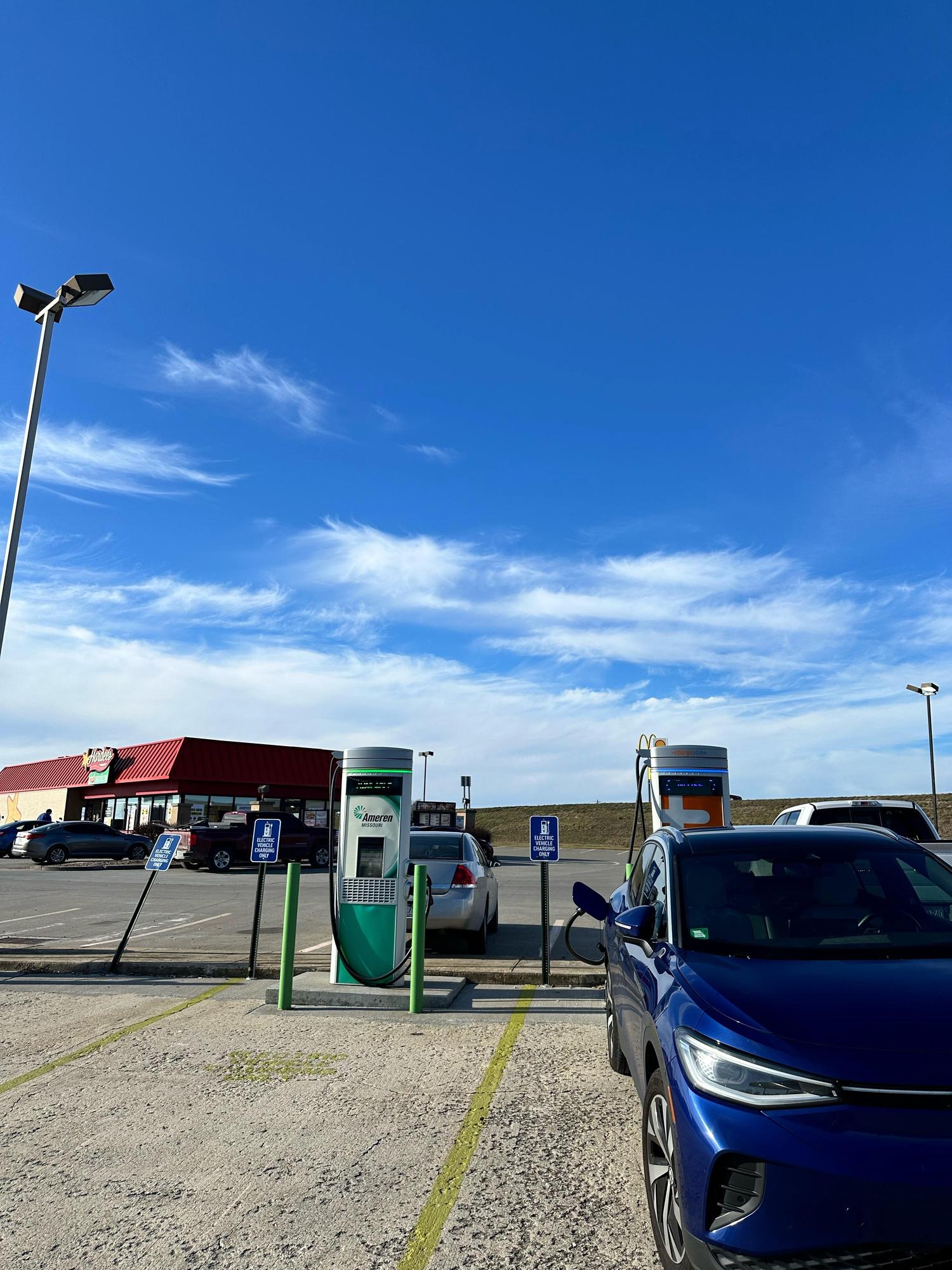 Ayerco | Bowling Green, MO | EV Station