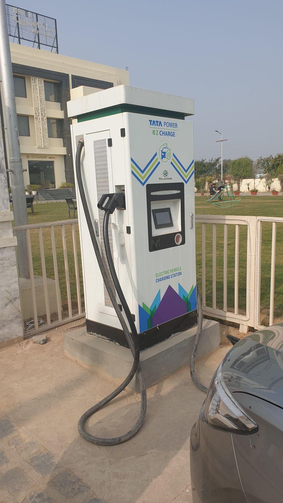 Alwar Tata,Cygnett Lite Hotel Tata Power FC | Alwar, RJ | EV Station